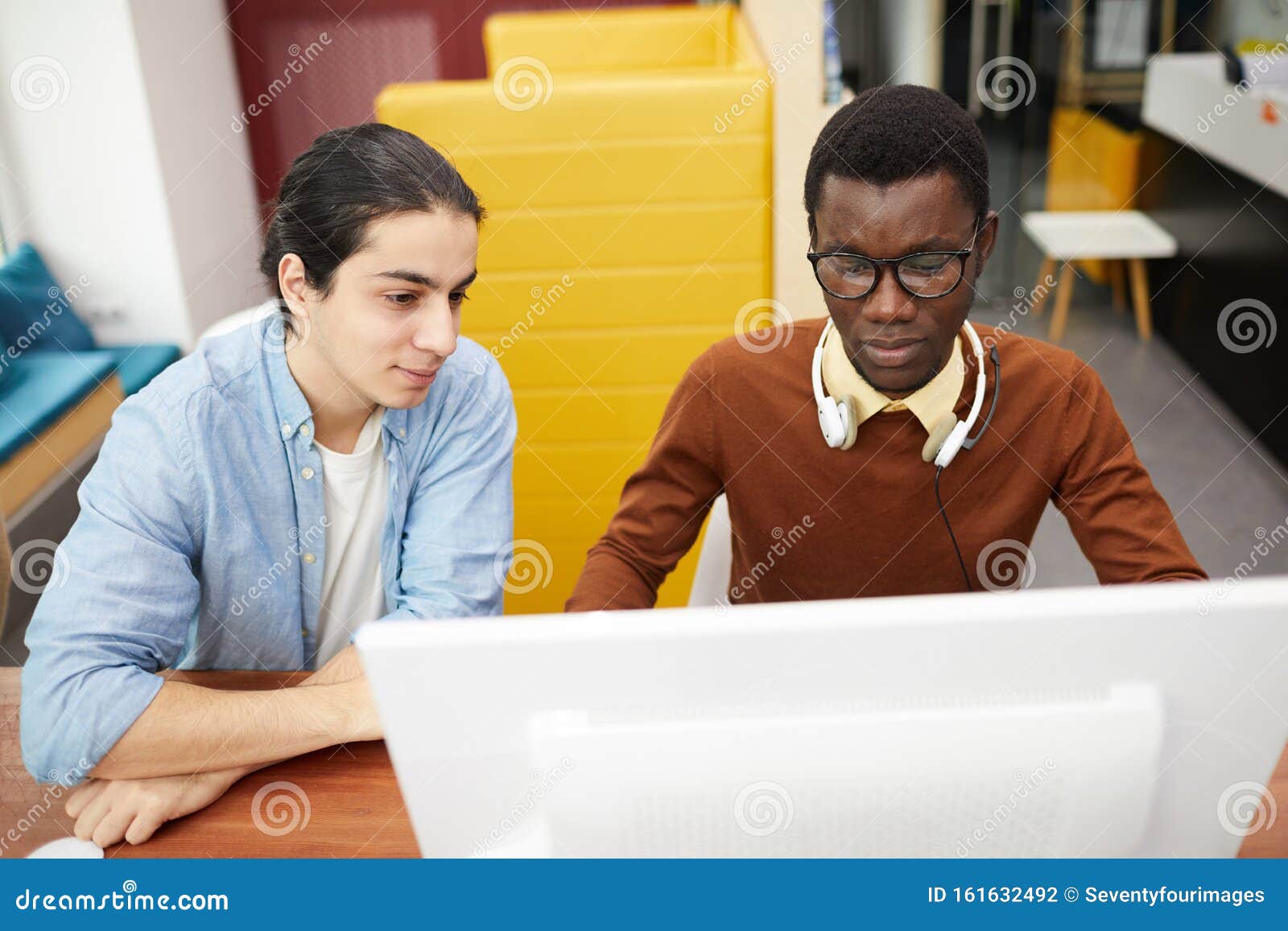 Students Using Computer in Library Stock Photo - Image of multiethnic ...