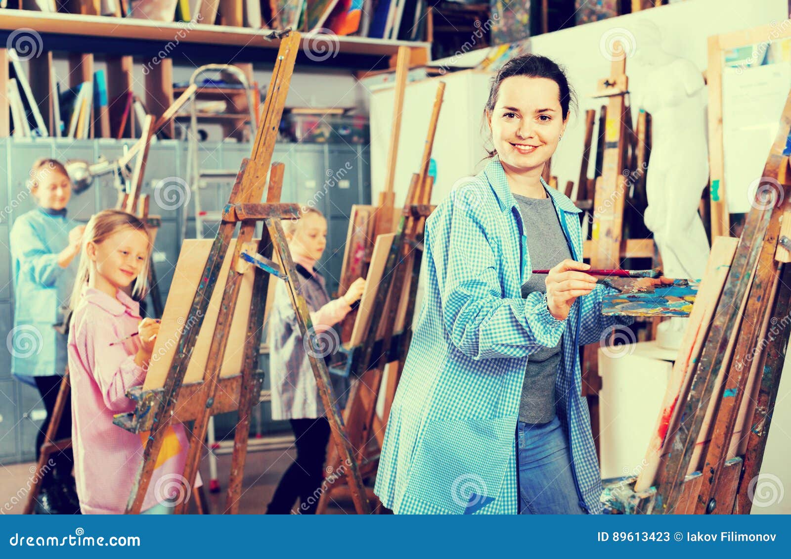 Students Working Patiently during Painting Class at Art Studio Stock ...