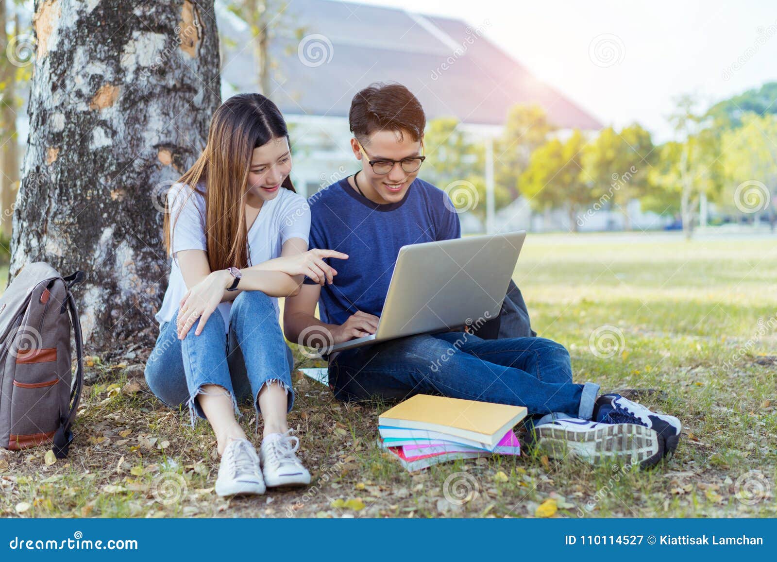 Students Young Asian Together Using Laptop Computer Stock Image - Image ...