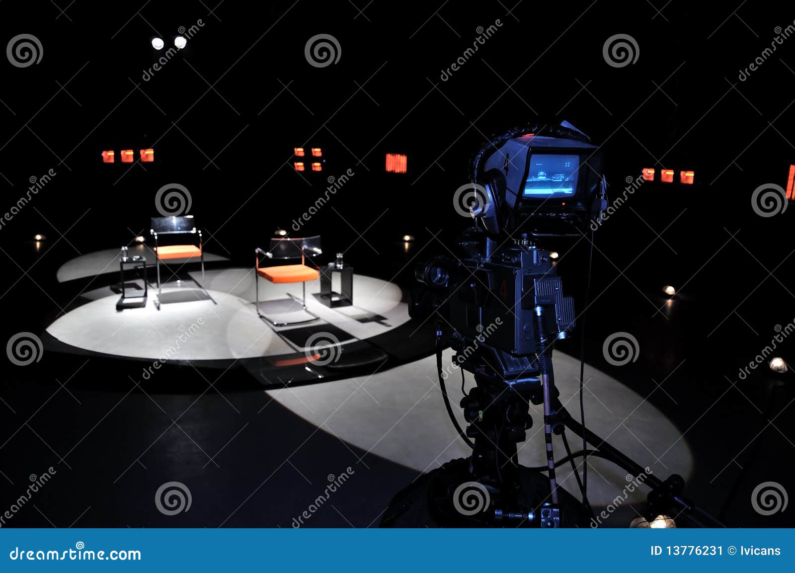 Studio de TV image stock. Image du professionnel, studio - 13776231