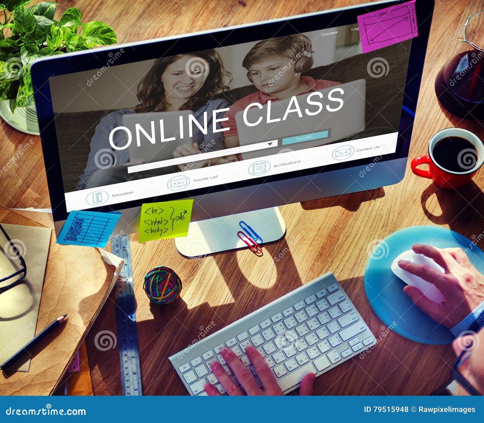 Studio Online Di E-learning Che Impara Concetto Del Sito Web Fotografia ...