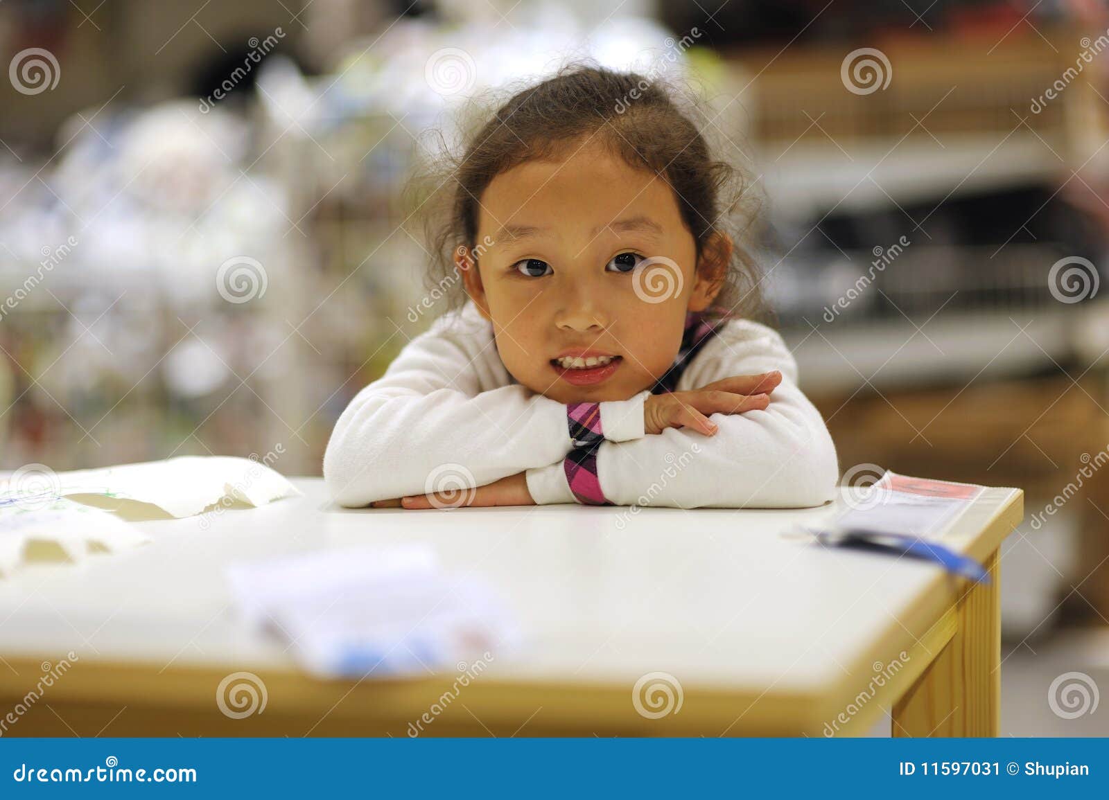 Study little girl stock image. Image of chinese, smile - 11597031
