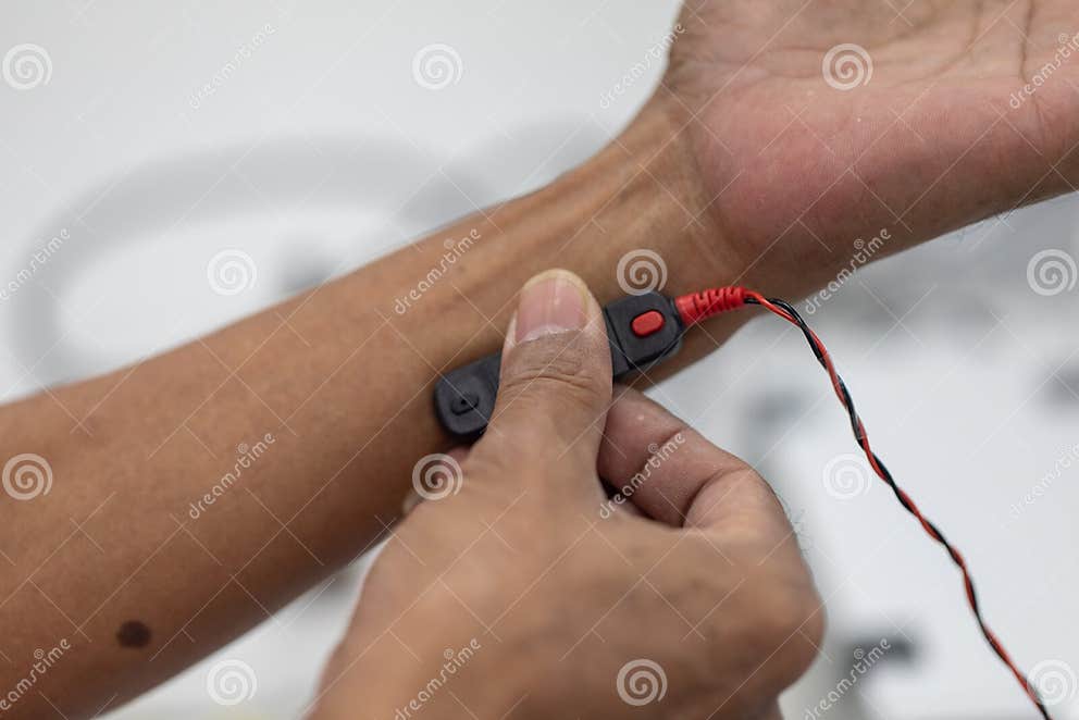 Nervous System Test in Laboratory. Stock Image - Image of neuromuscular ...