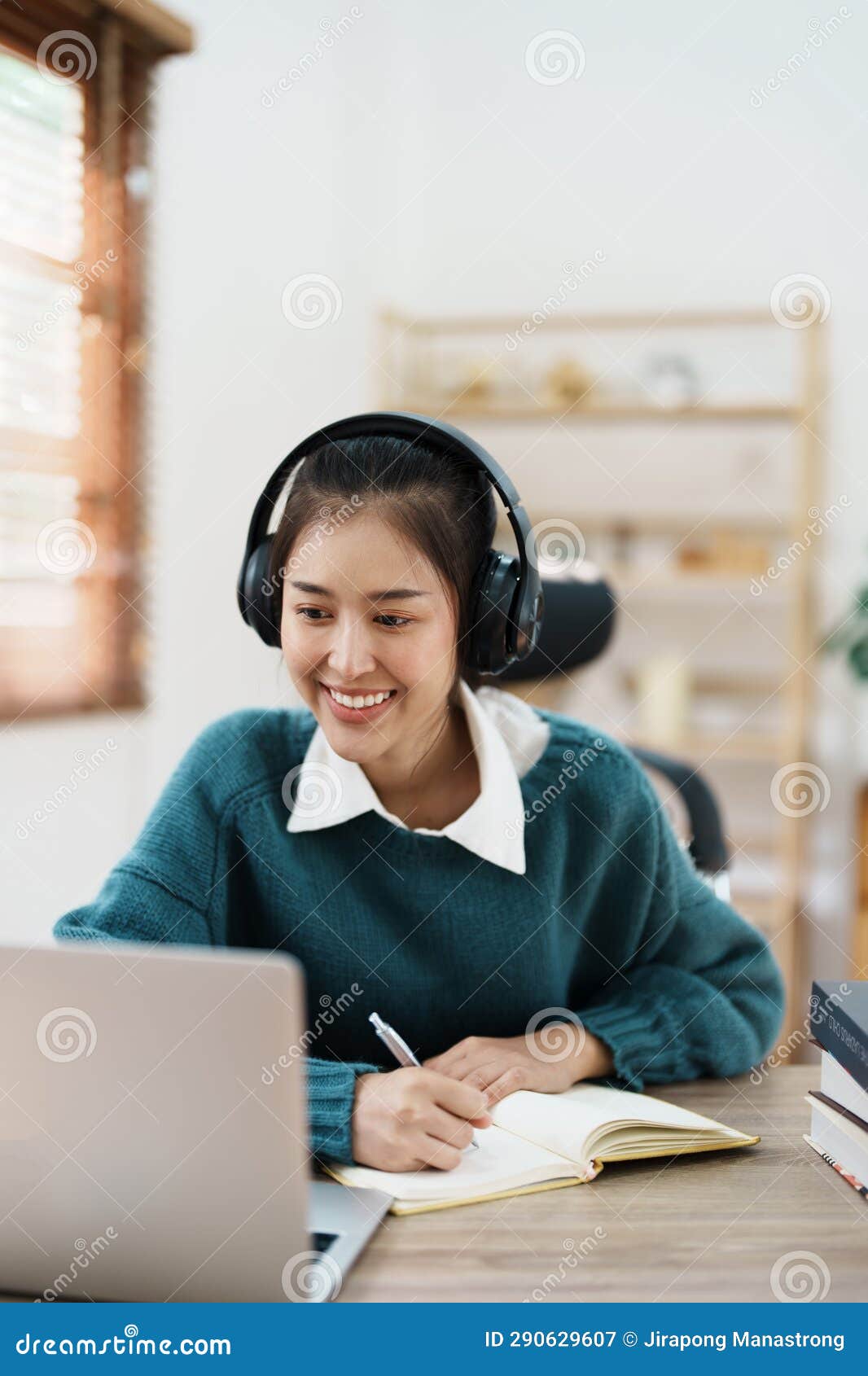 Studying Online, Beautiful Asian Female Student or Student Studying ...