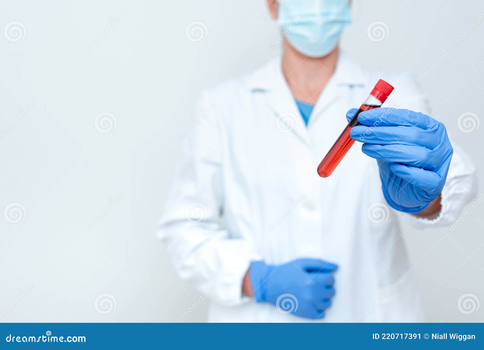 Studying Toxic Virus Analyzing Viral Discovery New Laboratory ...