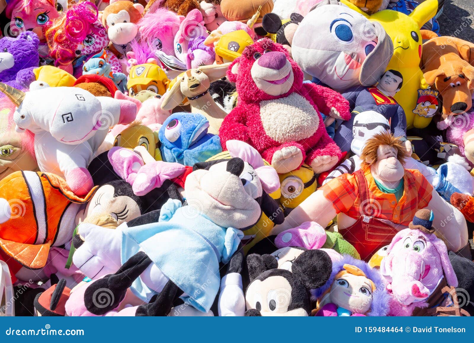 Stuffed Animals and Characters Editorial Stock Image - Image of animal ...
