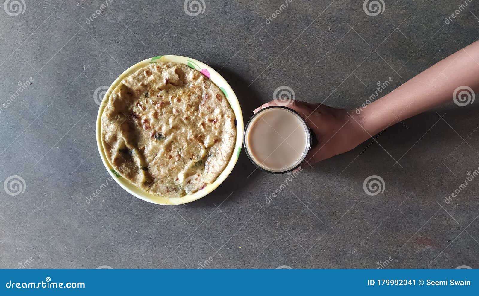 Stuffed Chapati and Tea in Breakfast. Stock Image - Image of lunch ...