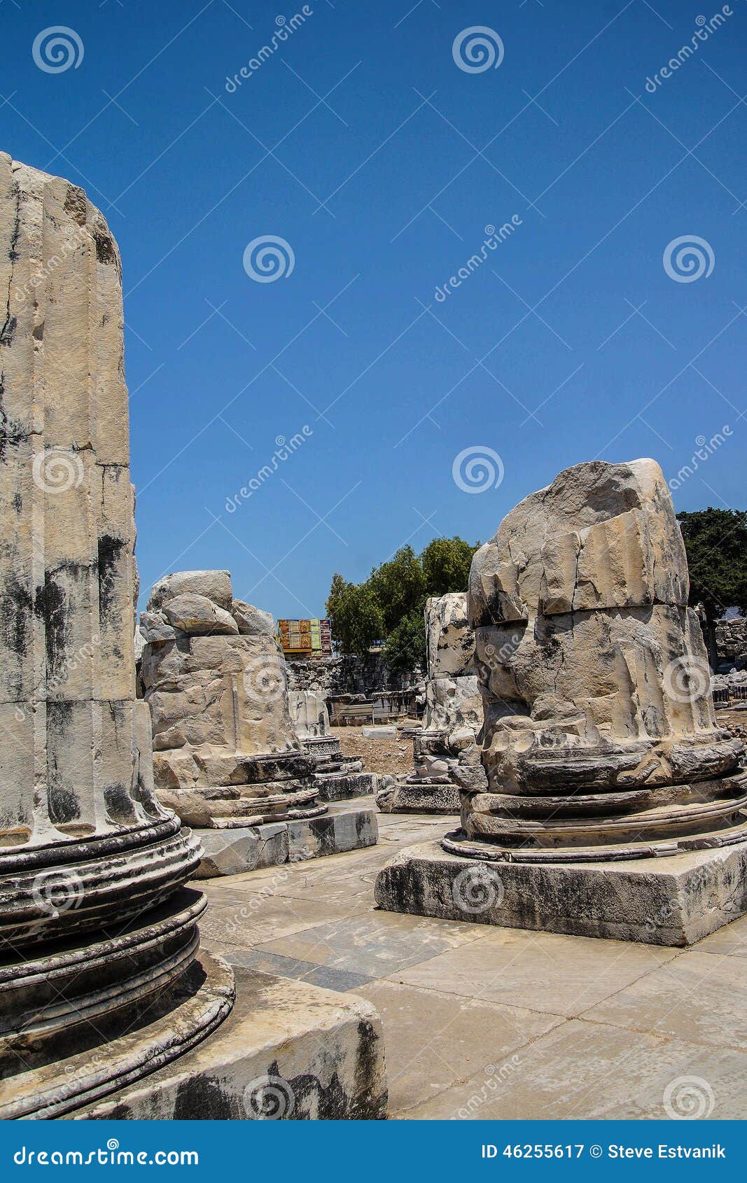 Stumps of Massive Stone Columns Stock Image - Image of rome, temple ...