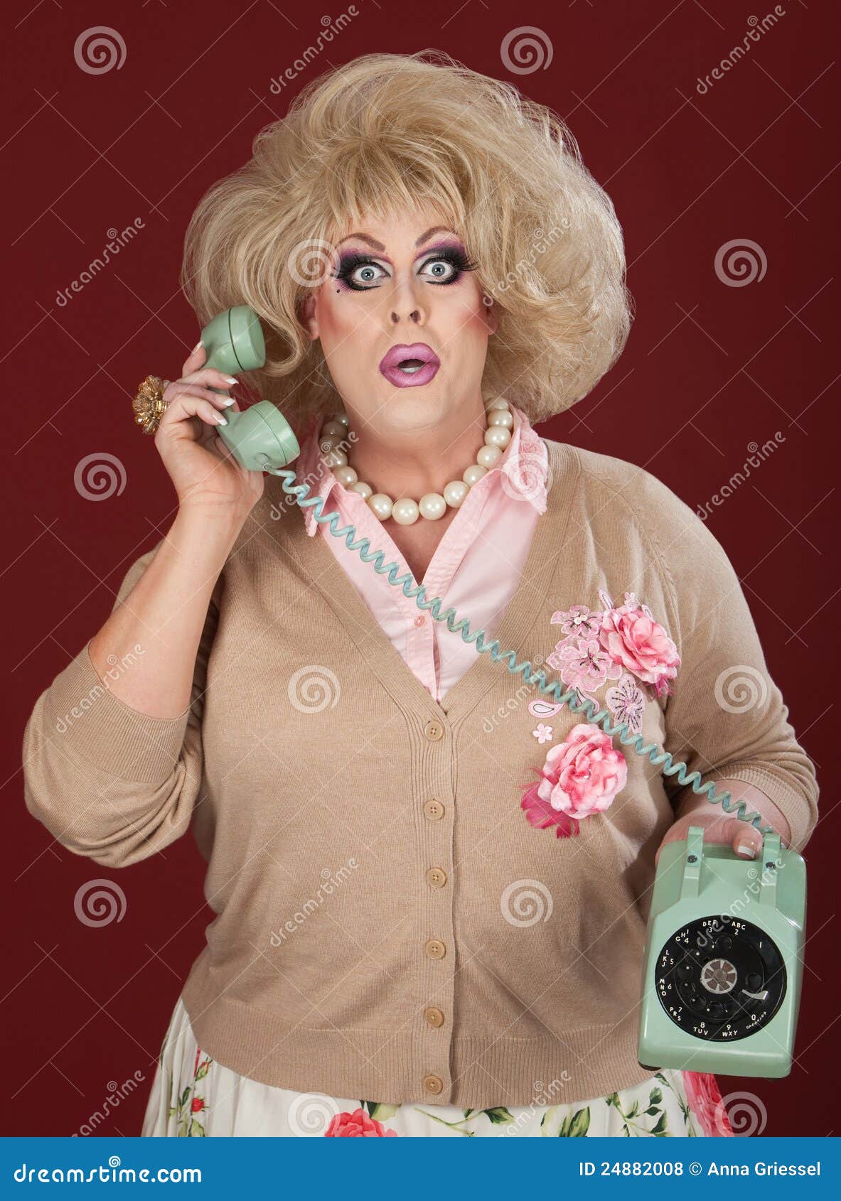 1,072 Surprised Queen Stock Photos - Free & Royalty-Free Stock Photos ...