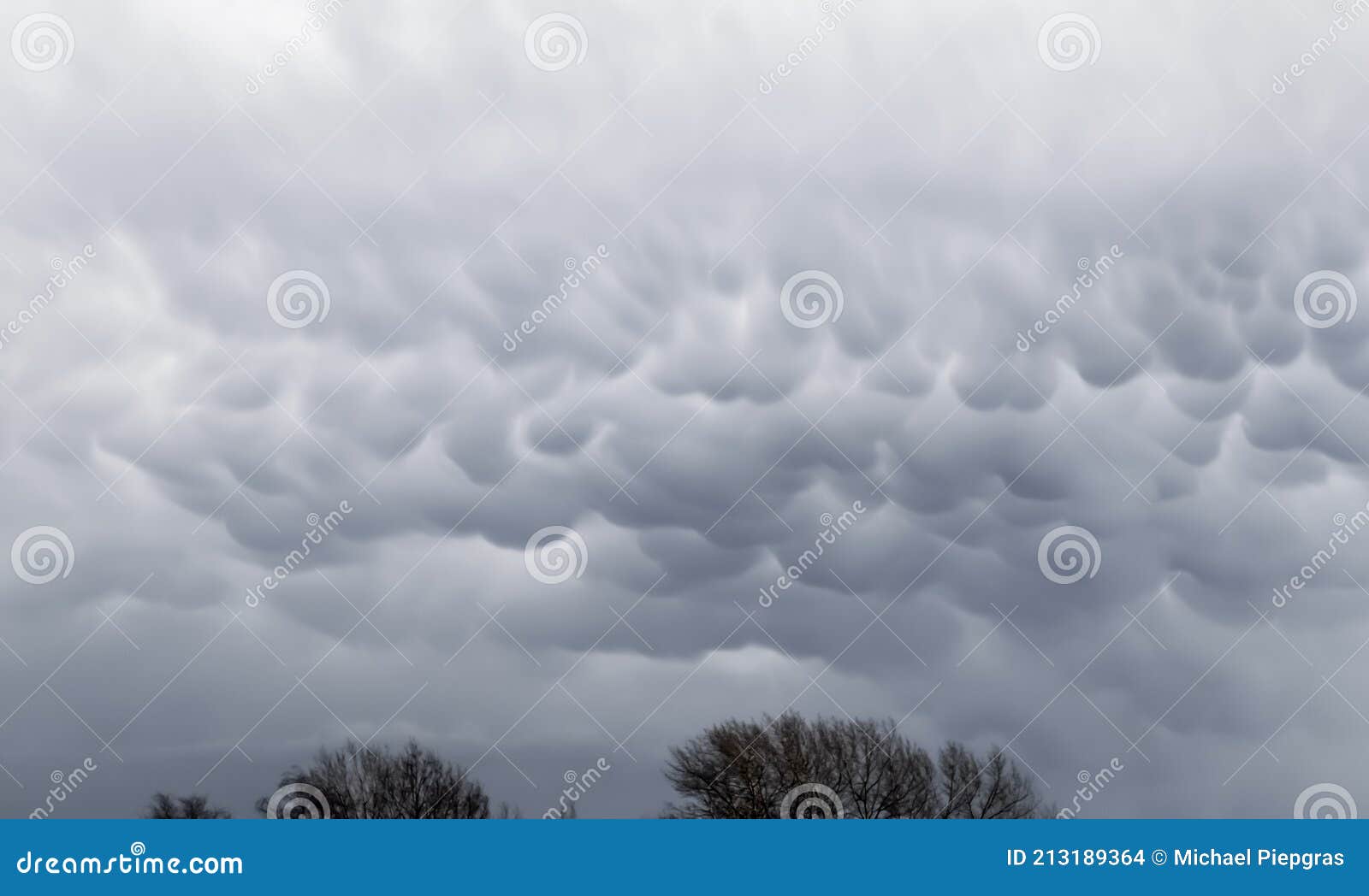 Stunning Asperatus Cloud Formations in the Sky Stock Photo - Image of ...
