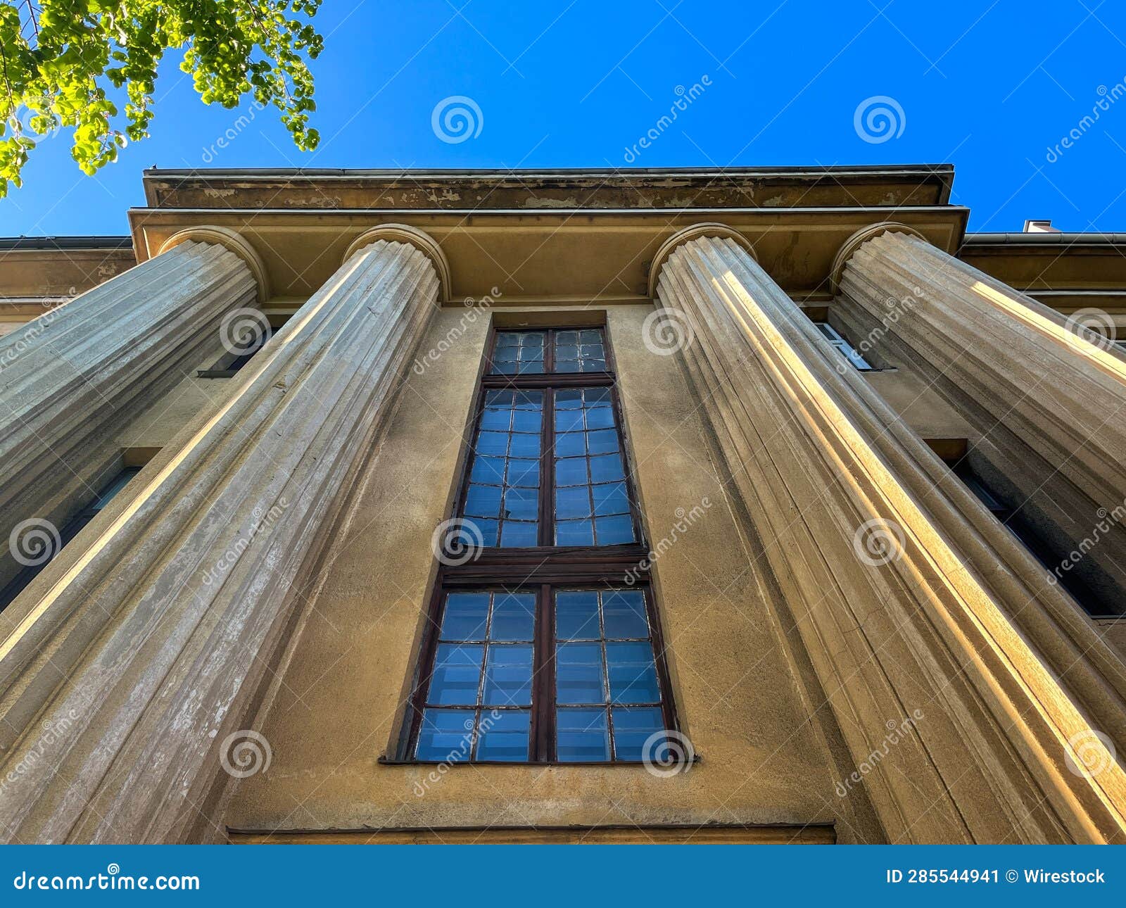 Building in Kaunas, Lithuania Boasting Intricate Architecture and ...