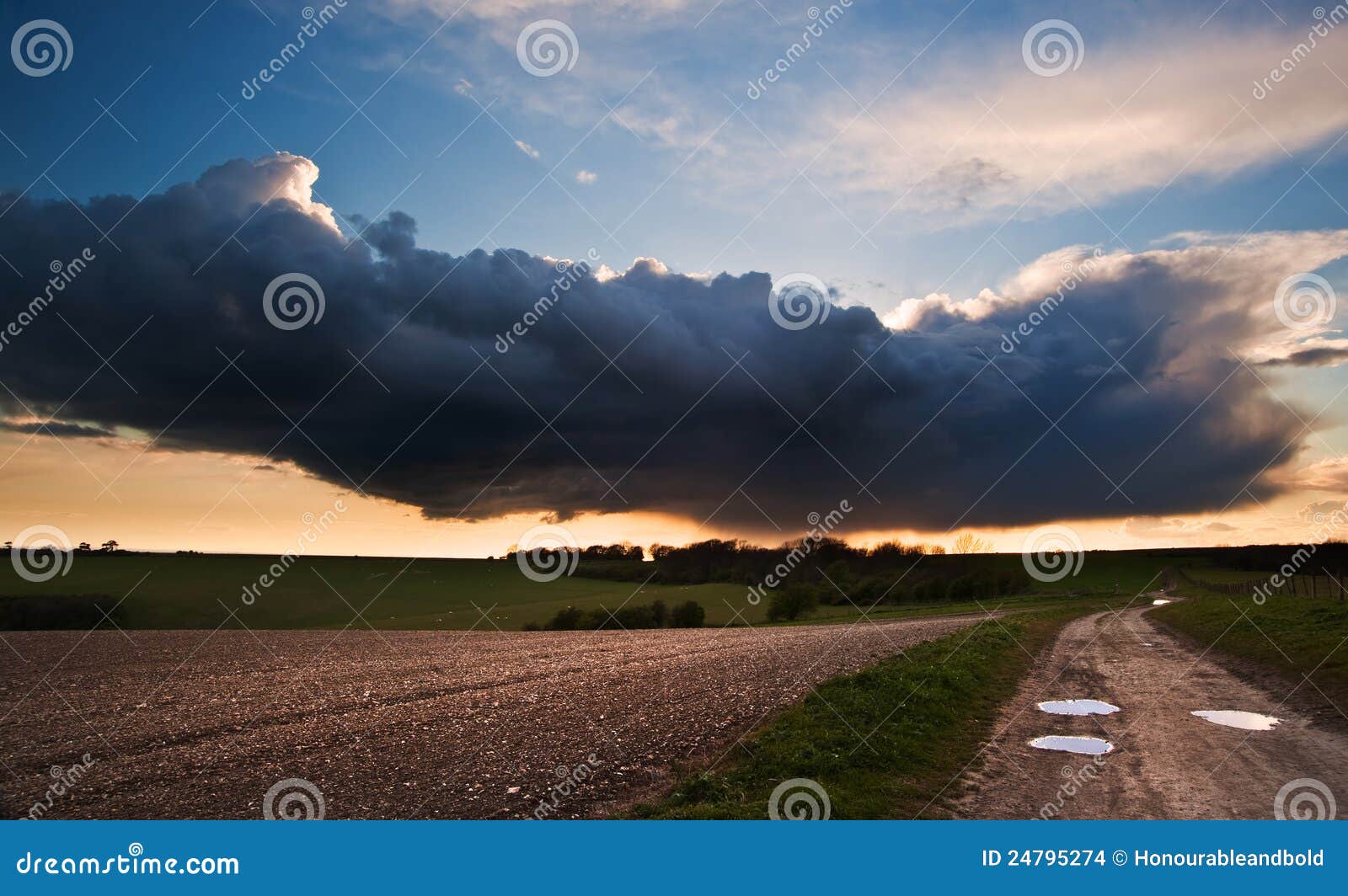 Stunning Landscape with Stormy Sky Stock Photo - Image of overcast ...