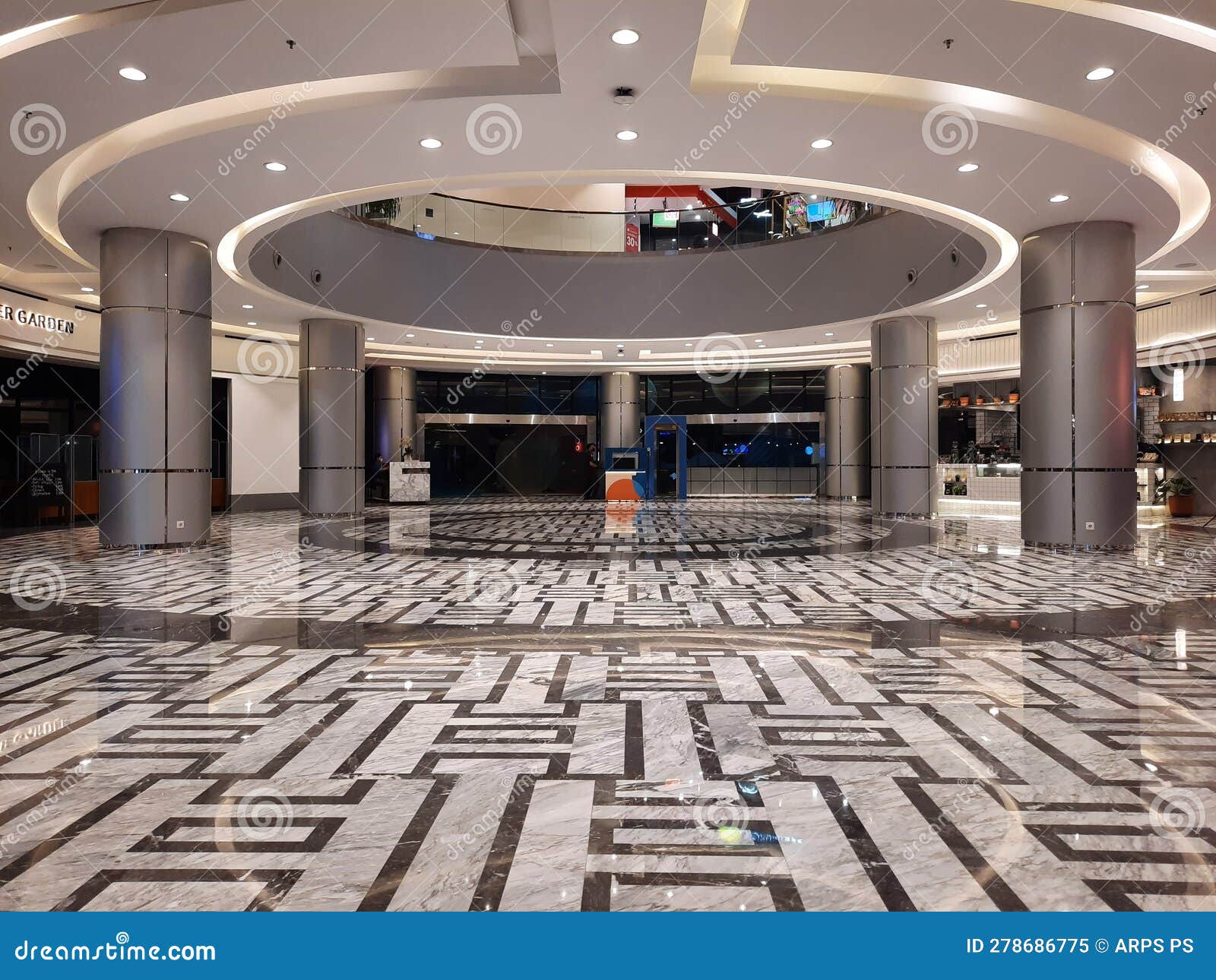 Stunning Mall Interior Design Stock Image - Image of mast, interior ...