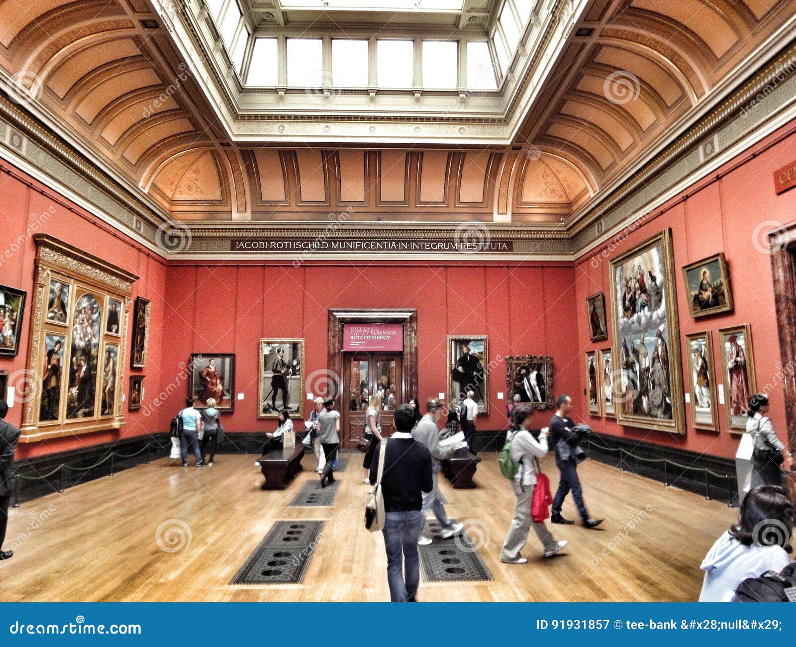 Stunning at the museum editorial photography. Image of walk - 91931857