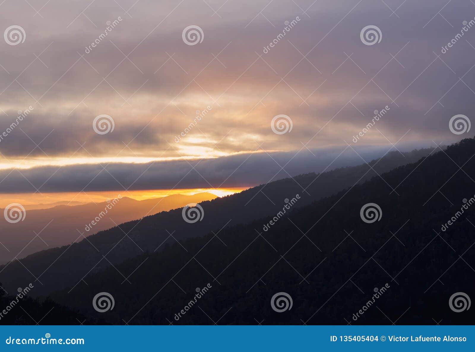 Stunning Sunset between Mountains Stock Photo - Image of beautiful ...