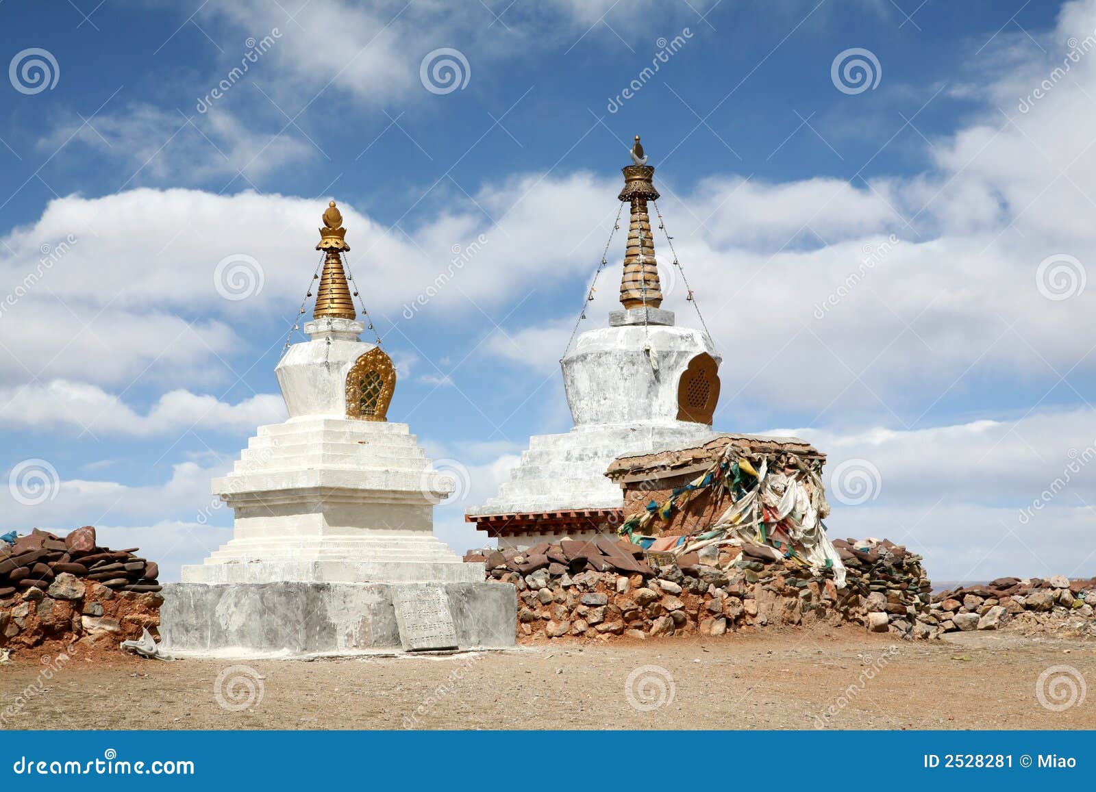 Stupa stock image. Image of tope, paganish, artwork, tibet - 2528281