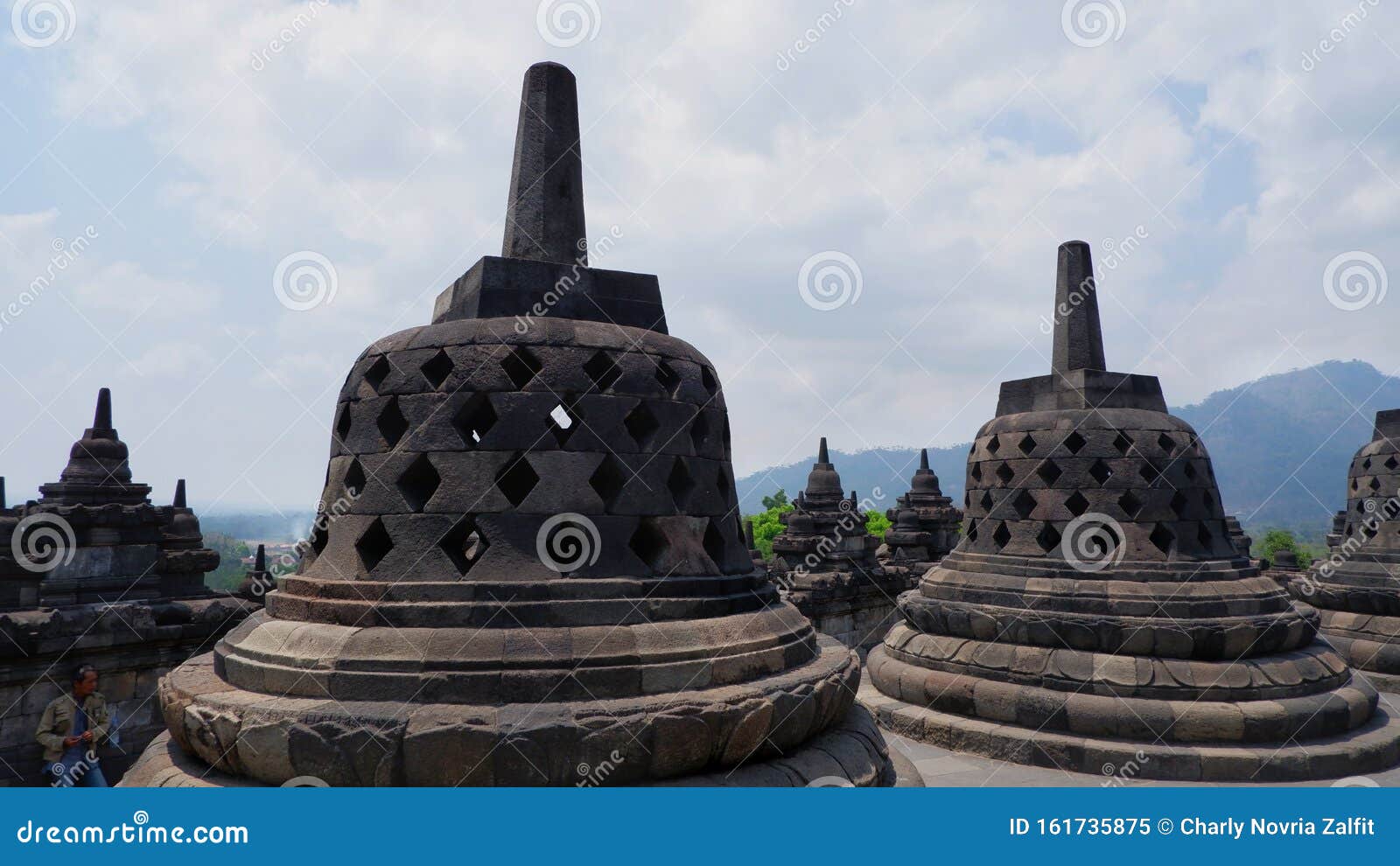 The Stupa Of Candi Borobudur / Borobudur Temple, The World`s Largest ... The Stupa Of Candi Borobudur / Borobudur Temple, The World`s Largest ...