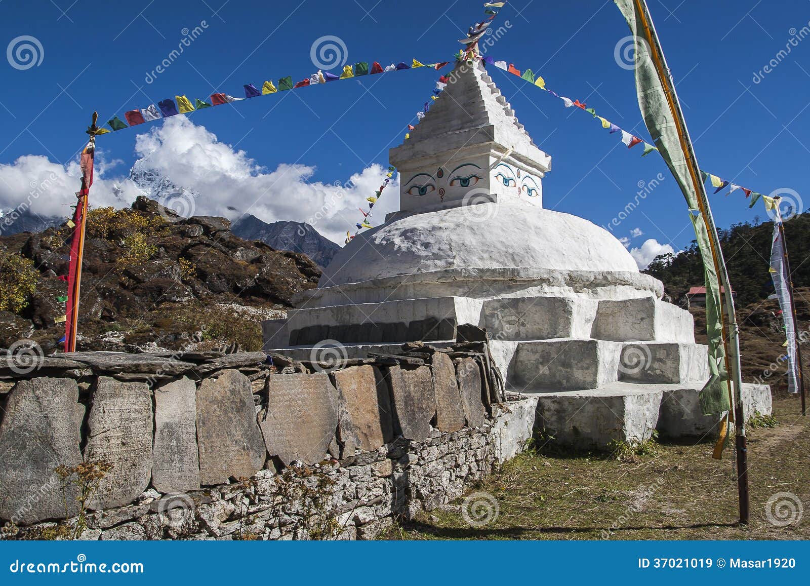 Stupa in Khunde stock image. Image of india, khunde, mountains - 37021019