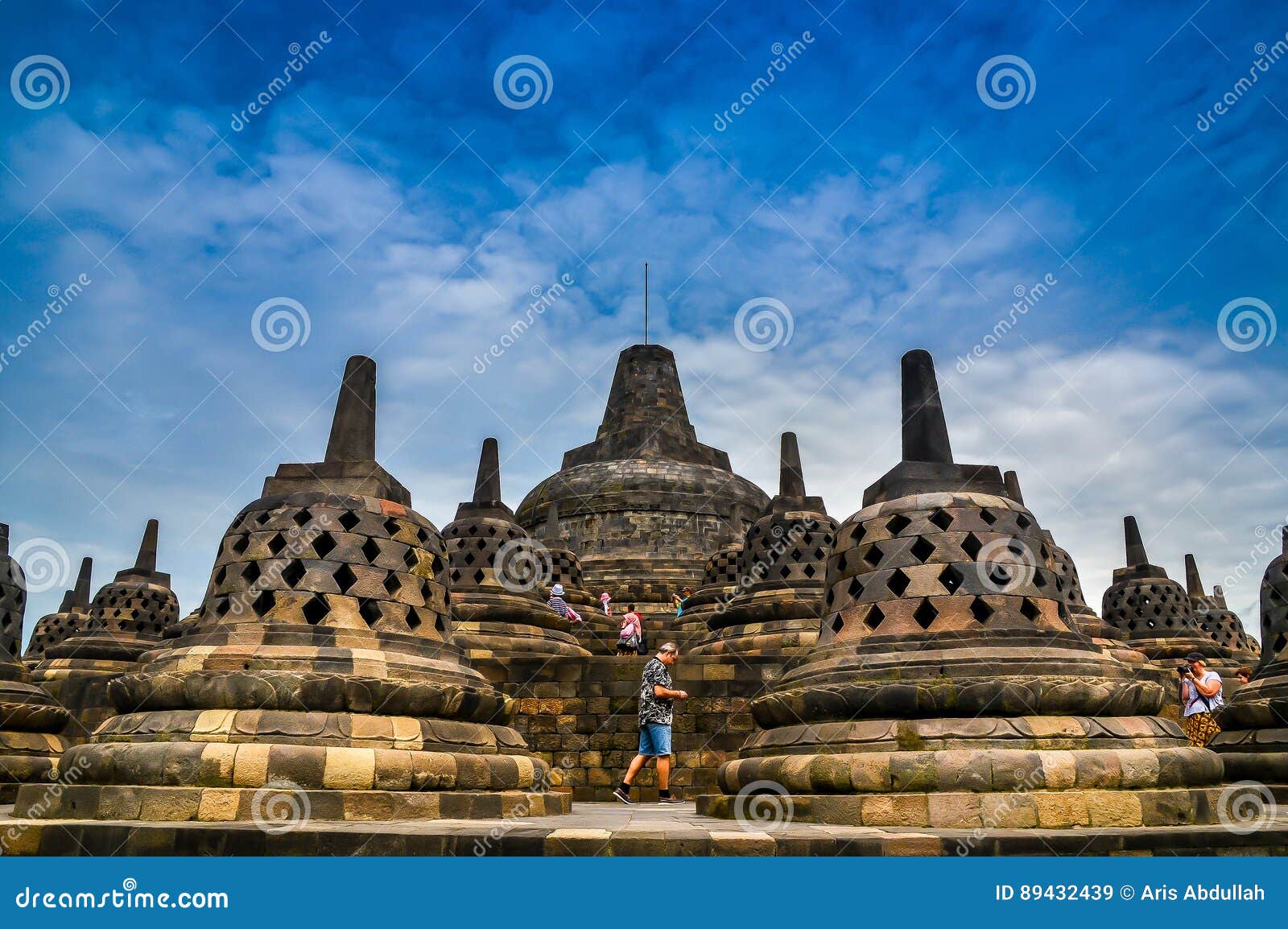 Stupas a Borobudur, Java Centrale, Indonesia Immagine Stock Editoriale ...