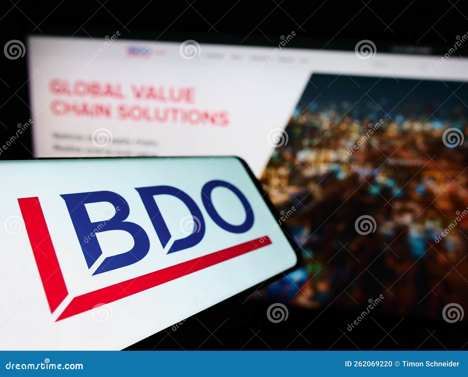Smartphone with Logo of Accounting Network BDO Global on Screen in ...