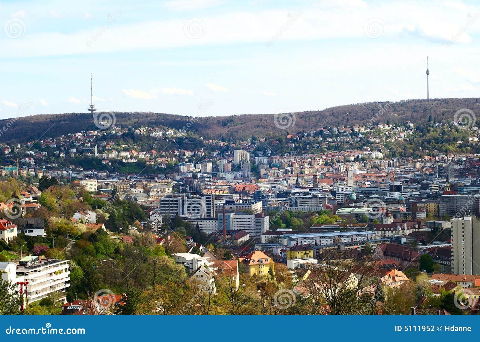 Stuttgart-Stadt stockfoto. Bild von stadtbild, horizont - 5111952