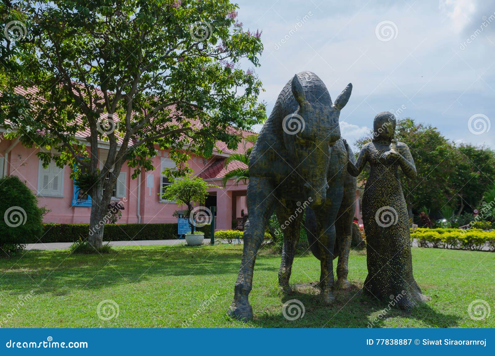 Stutue stock image. Image of buddhism, carving, thai - 77838887