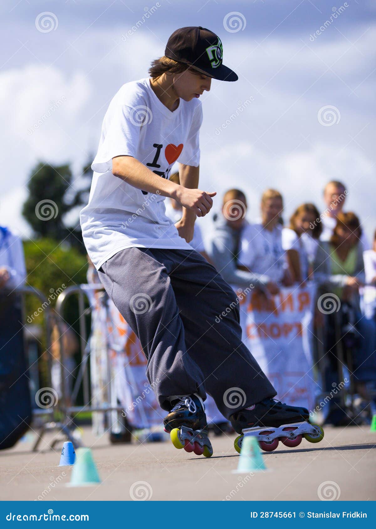 Style-slalom competition editorial photo. Image of roller - 28745661