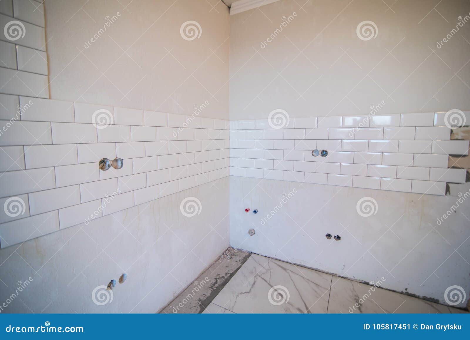Stylish Trendy White Ceramic Tile with a Chamfer on the Kitchen Wall ...