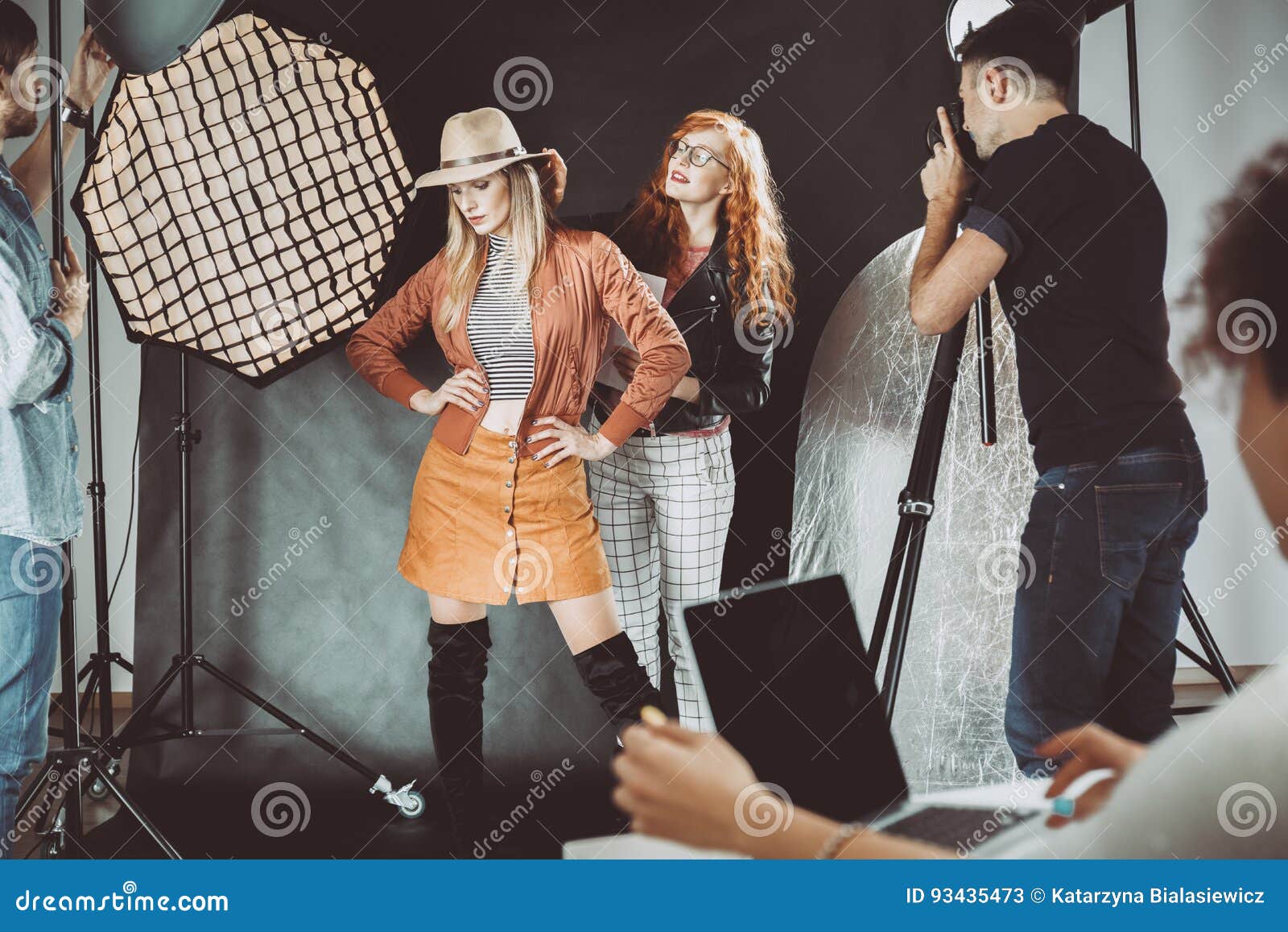 Stylist and Professional Model Stock Image - Image of concept, lamps ...