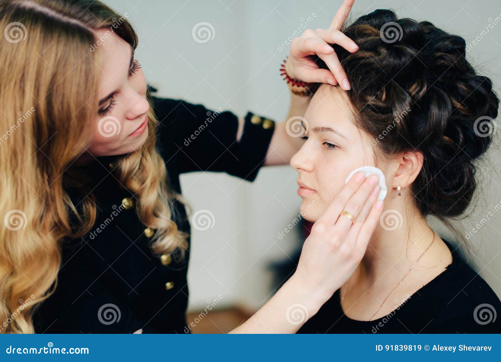 Stylist Working in a Beauty Salon and a Nice Lady Stock Image - Image ...