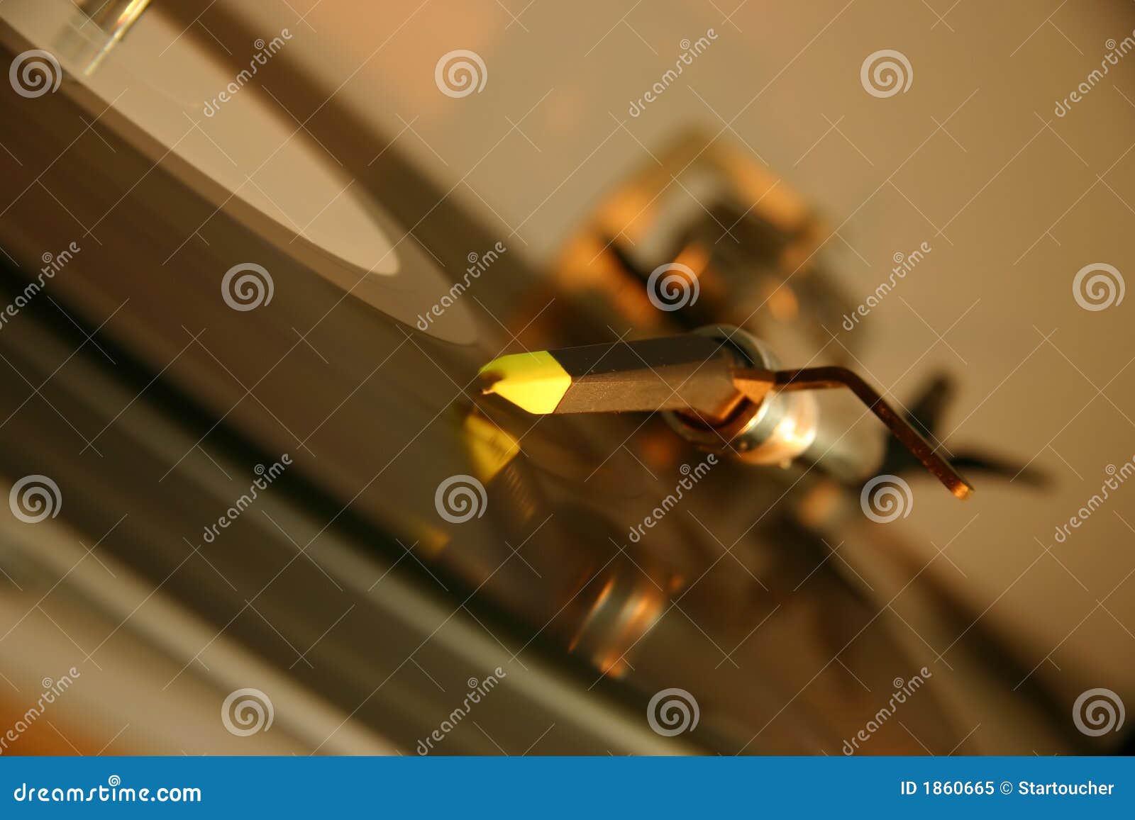 Stylus and Cartridge on a Silver DJ Turntable Stock Image - Image of ...