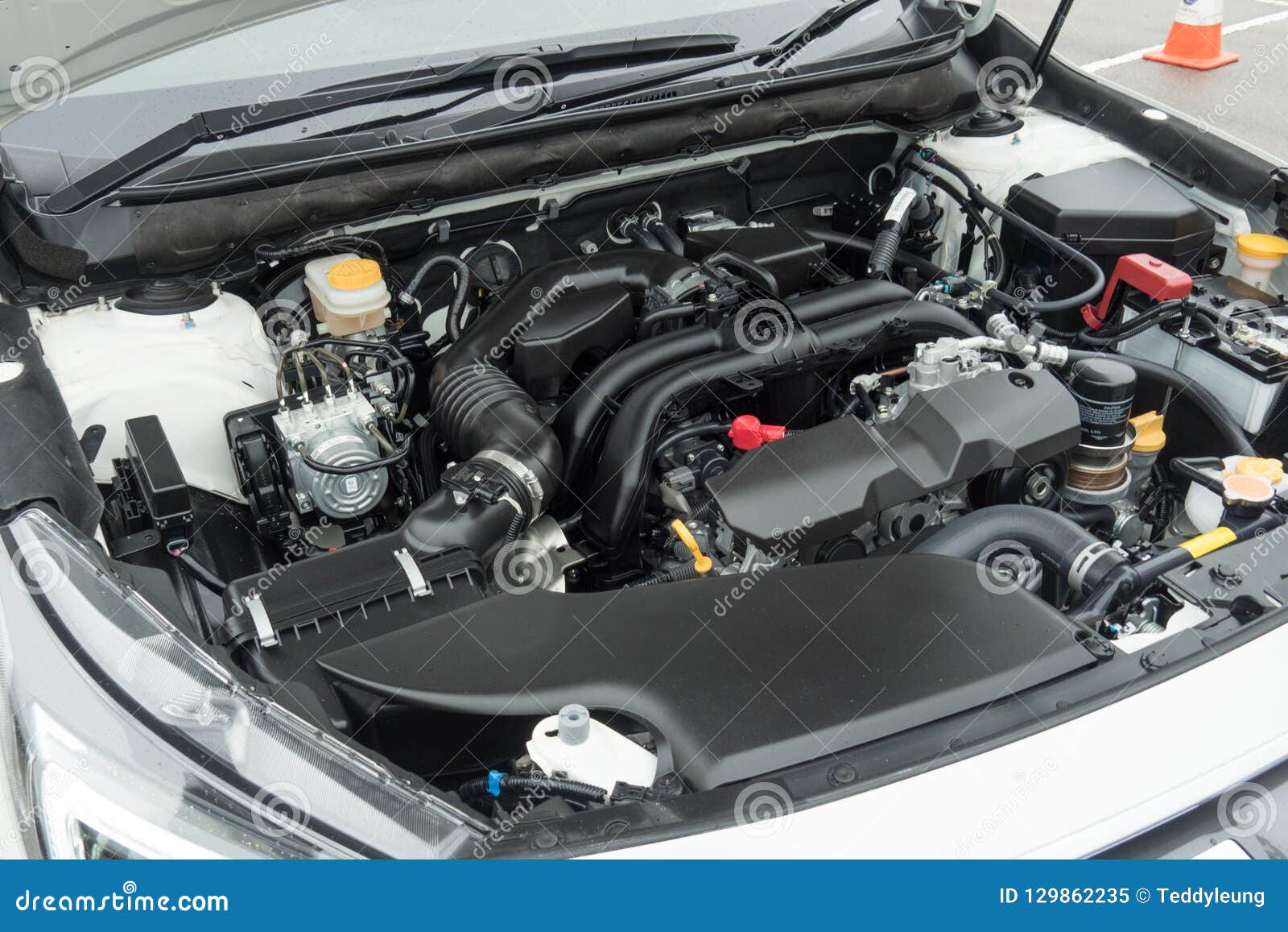 Subaru Outback 2018 Engine editorial image. Image of outback - 129862235