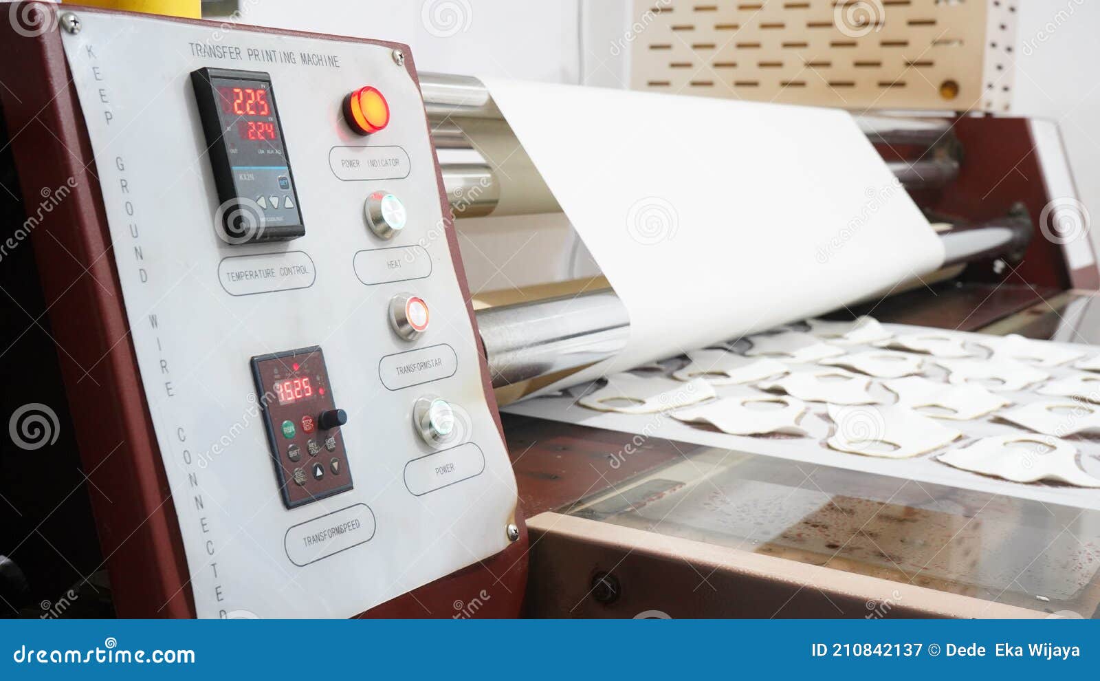 Sublime pressing machine stock image. Image of machine - 210842137