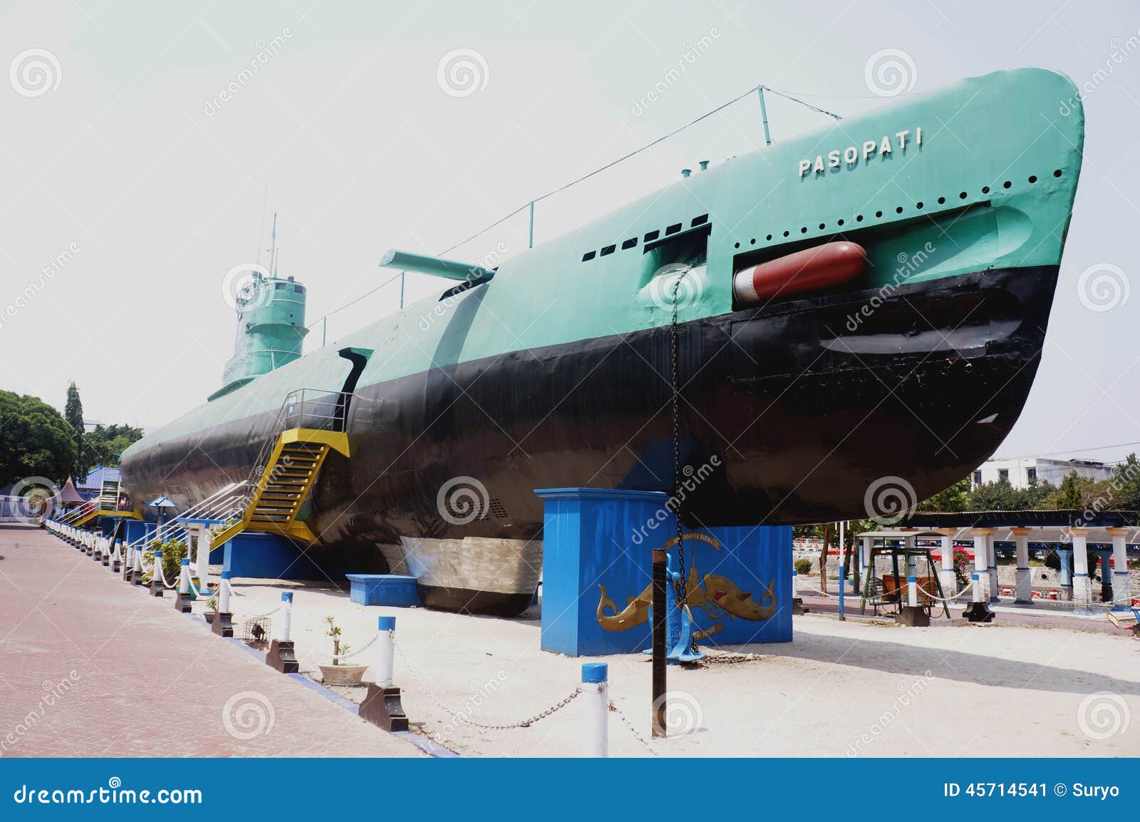 Submarine editorial photo. Image of east, submarine, surabaya - 45714541