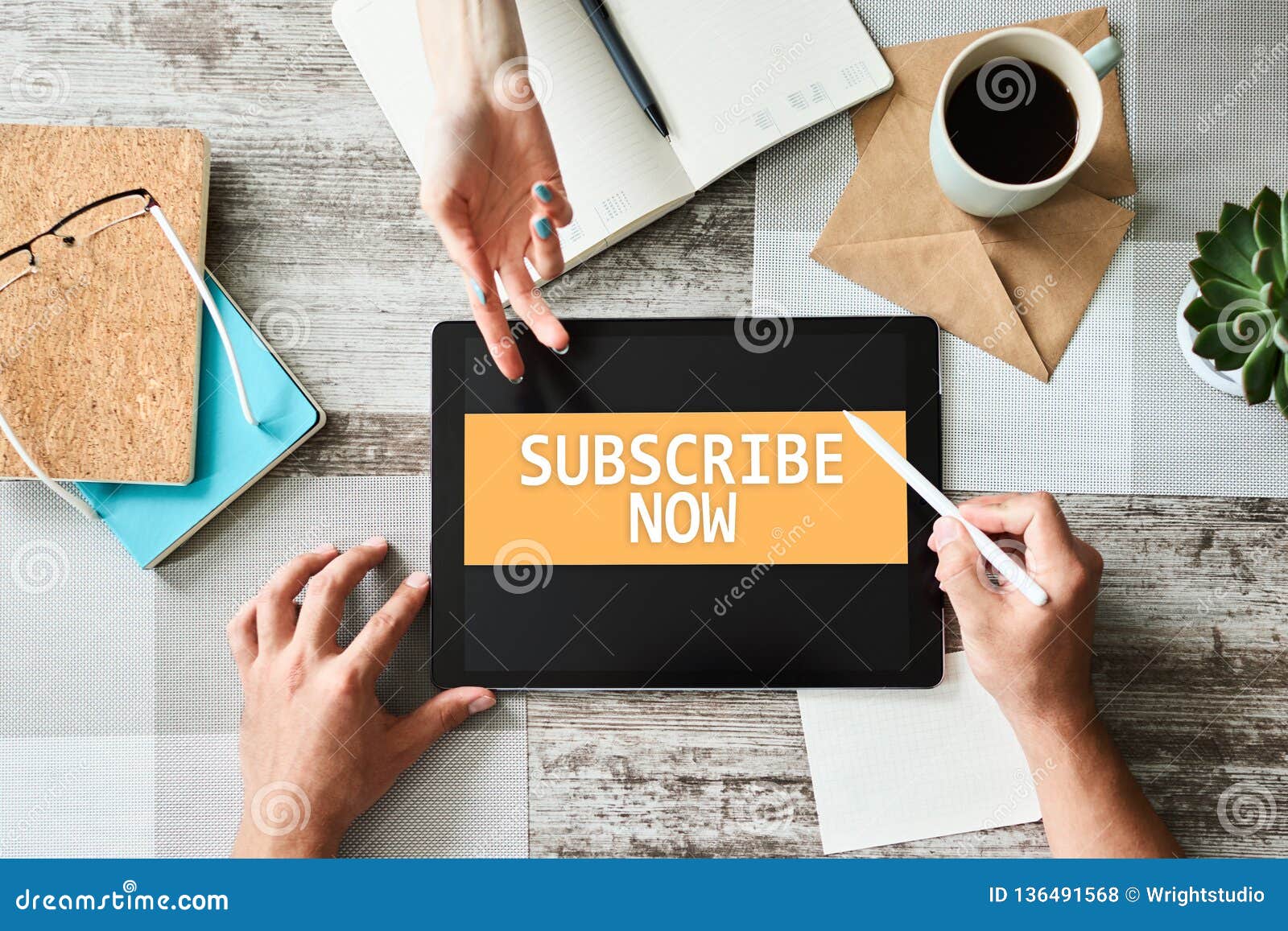Subscribe Button on Device Screen. Internet and Digital Marketing ...