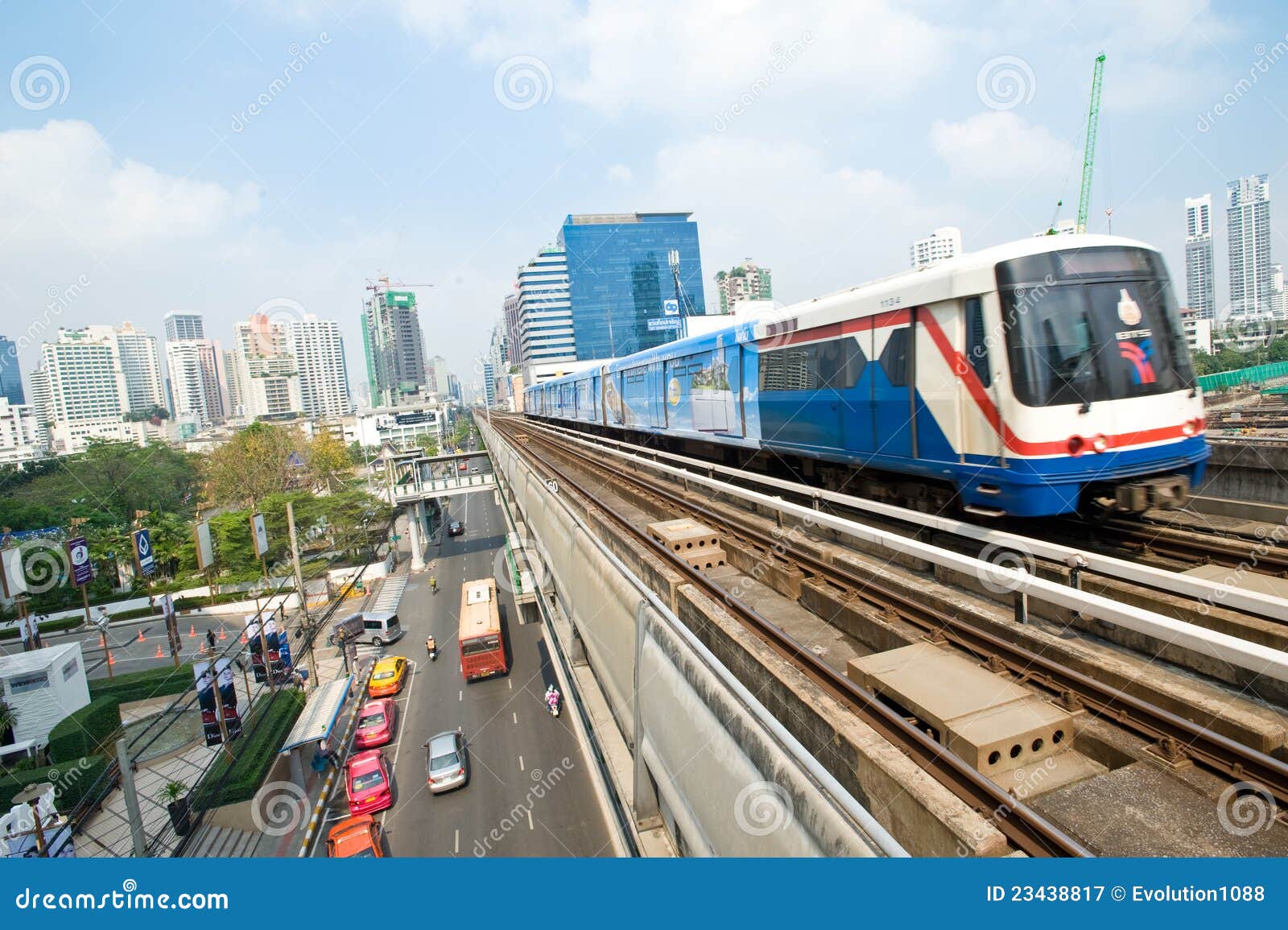 Subway in Bangkok editorial photography. Image of rapid - 23438817