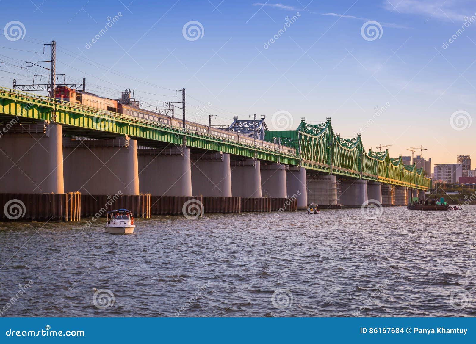 Subway and Bridge at Hanriver Stock Photo - Image of bridge, city: 86167684