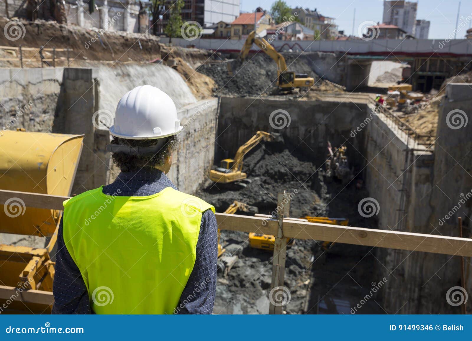 Subway Construction Engineer Editorial Photo - Image of hole, manual ...