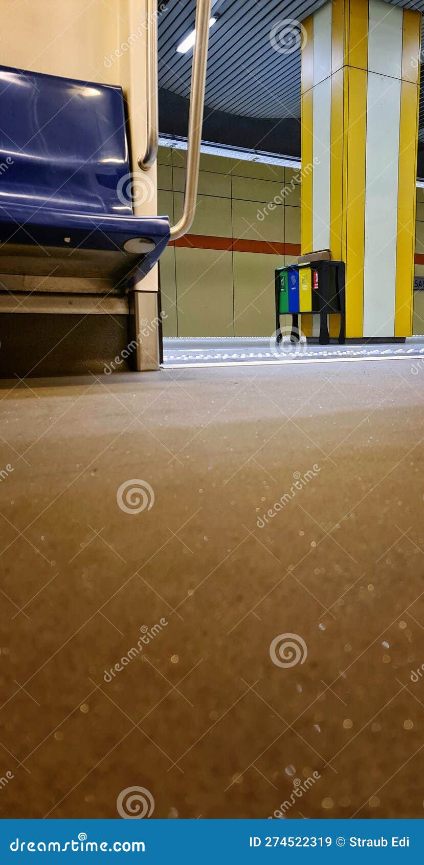 Subway - open doors stock image. Image of doors, subway - 274522319