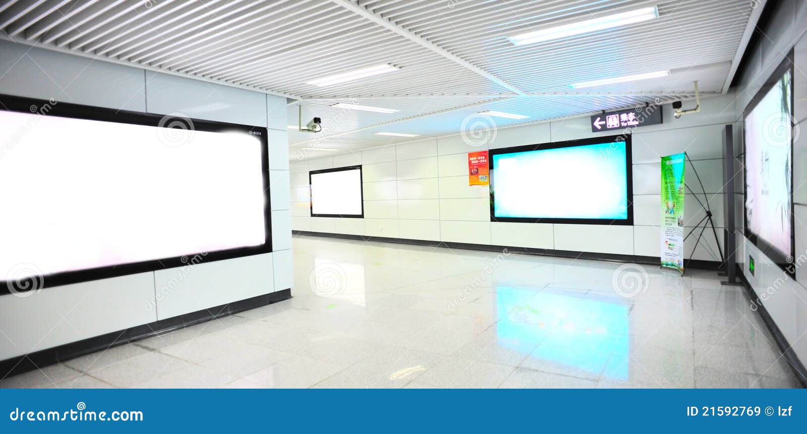 Subway passage editorial stock image. Image of public - 21592769