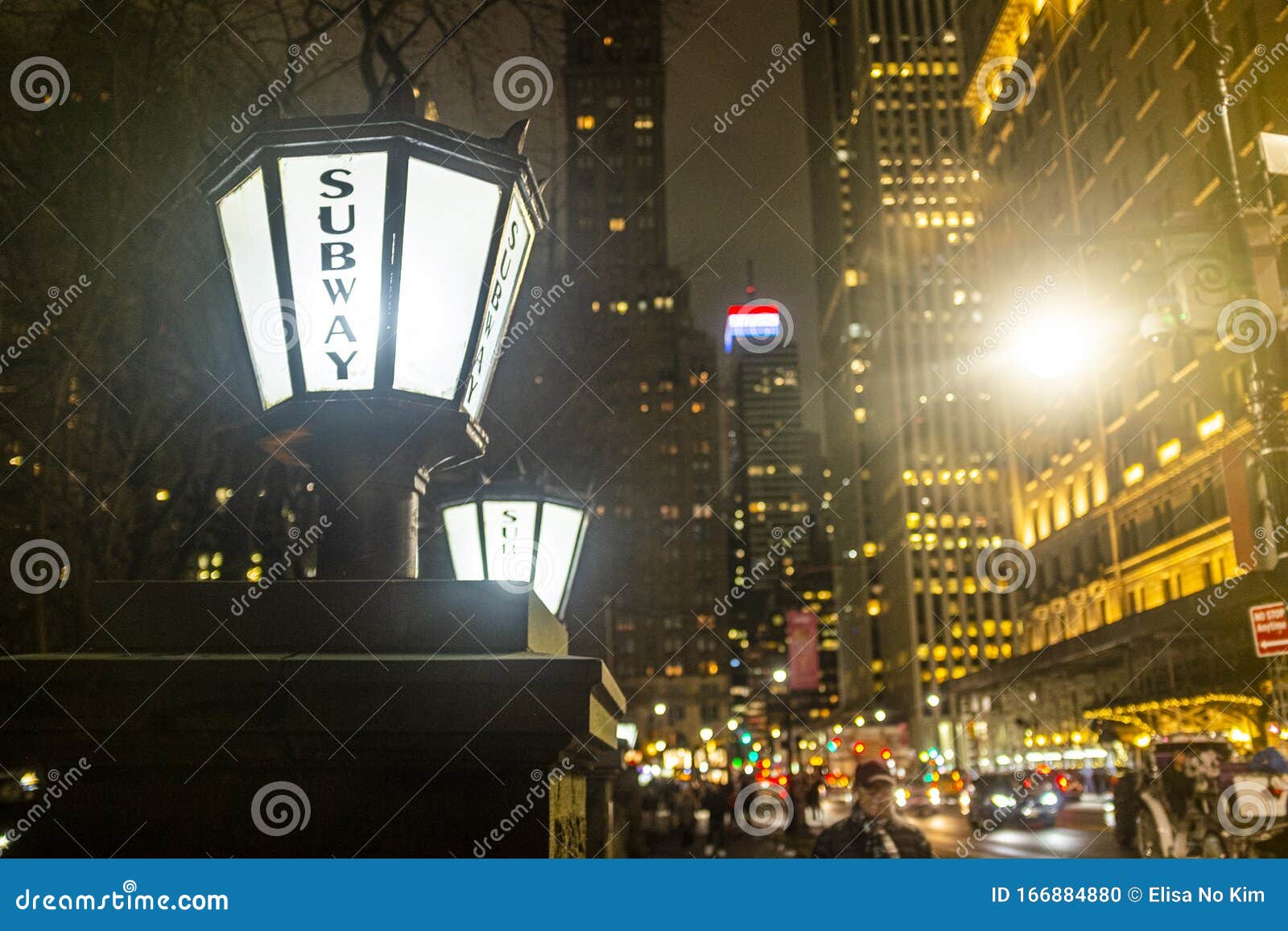 Subway sign editorial image. Image of light, buildings - 166884880
