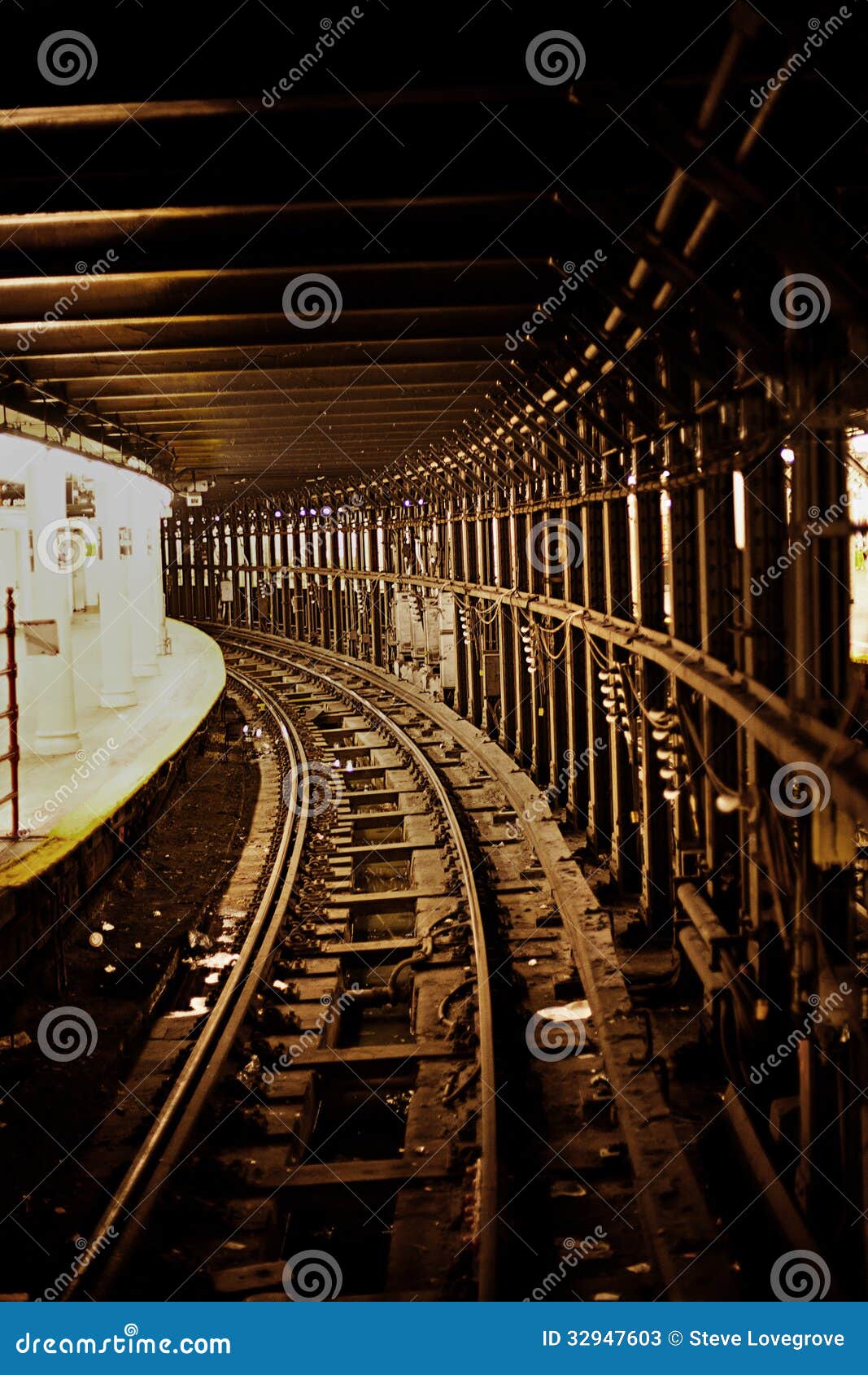 Subway Track stock image. Image of transport, railway - 32947603