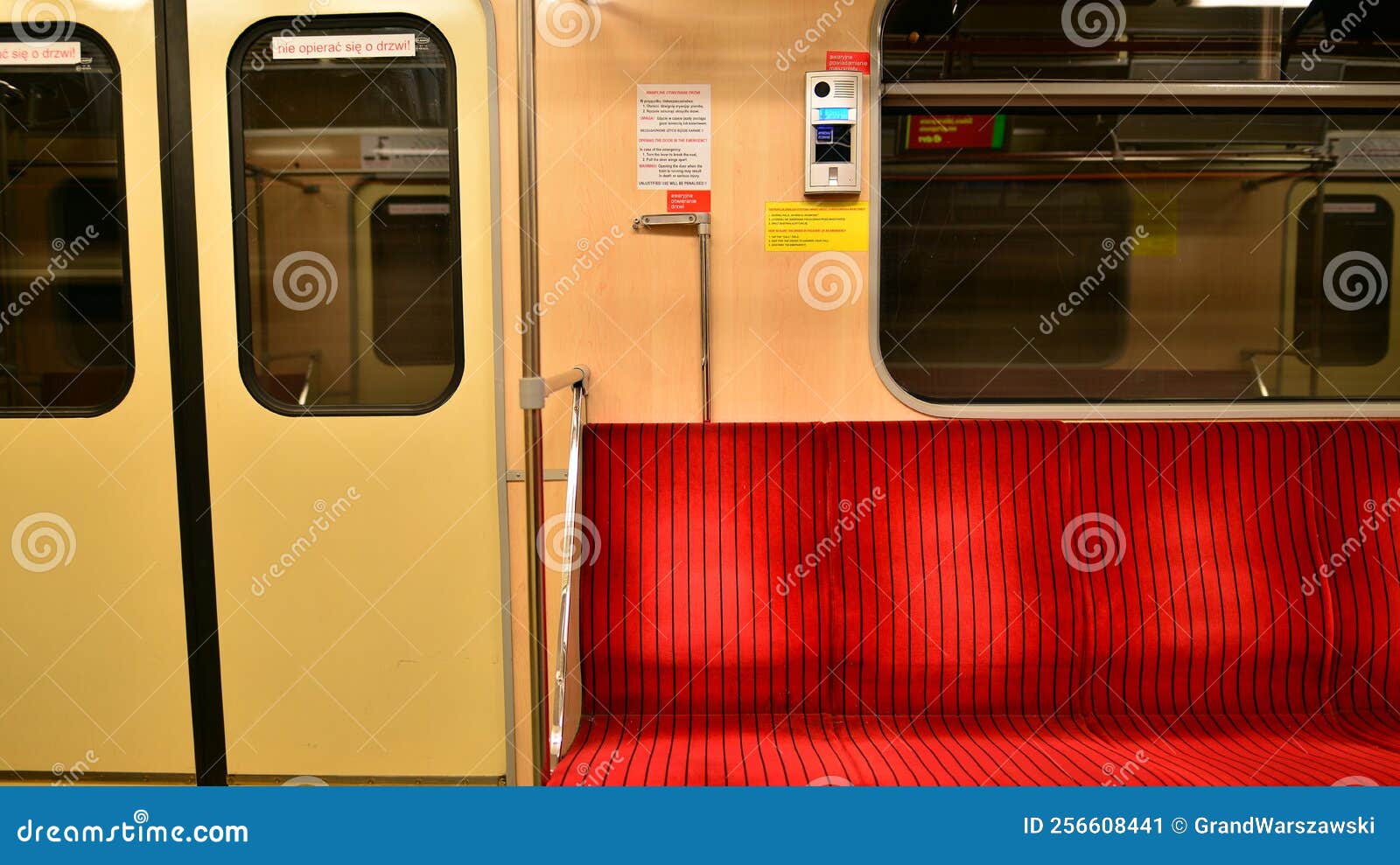 Warsaw Metro`s Illuminated Christmas Train Arriving At Rondo ...