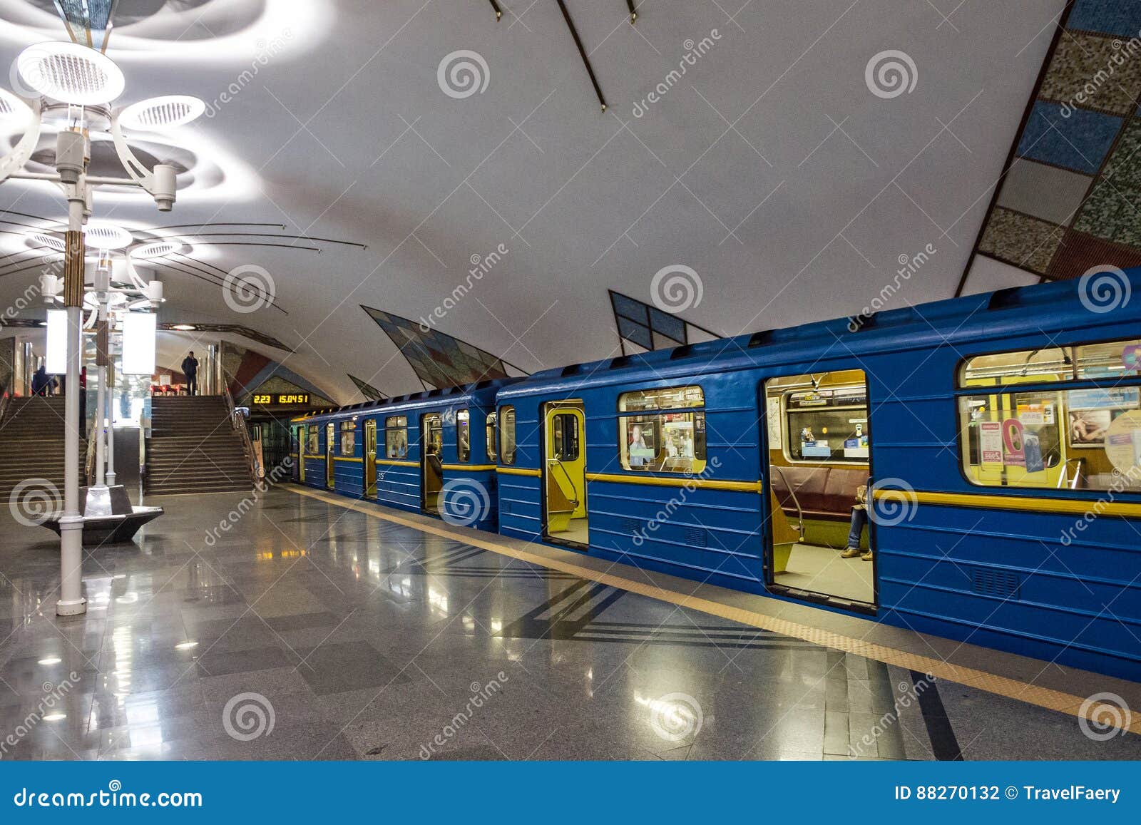 Subway Train in Kiev, Ukraine Editorial Photography - Image of carriage ...