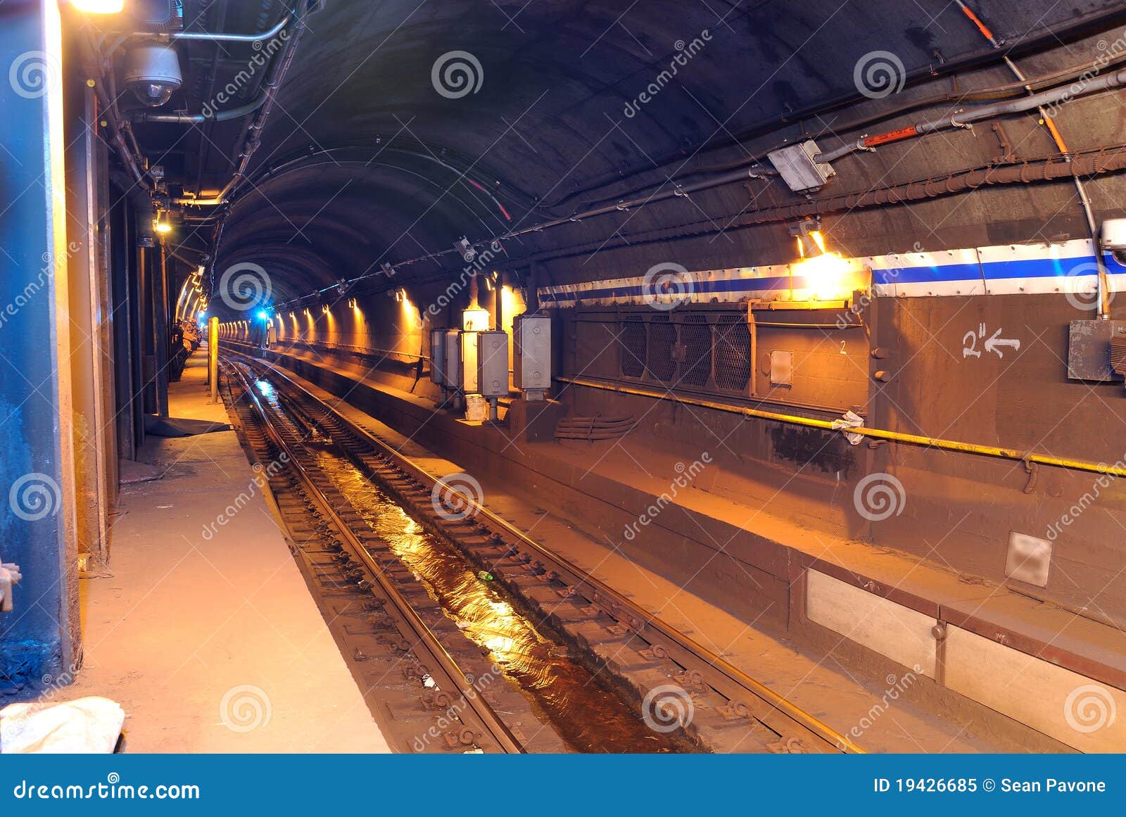 Subway tunnel stock image. Image of tracks, track, distance - 19426685