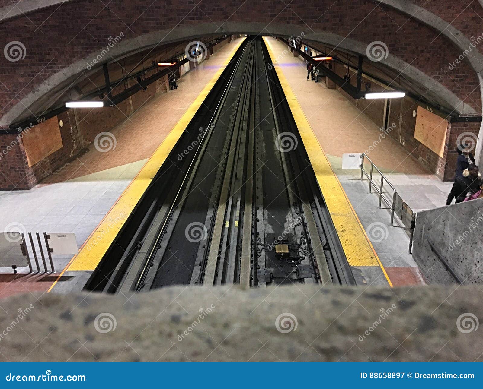 Subway editorial photography. Image of tracks, underground - 88658897