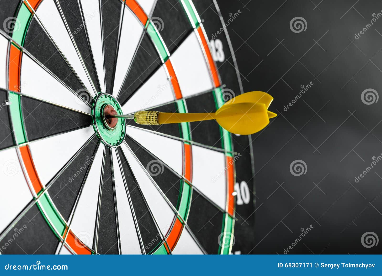 Success hitting target stock image. Image of design, achieve - 68307171