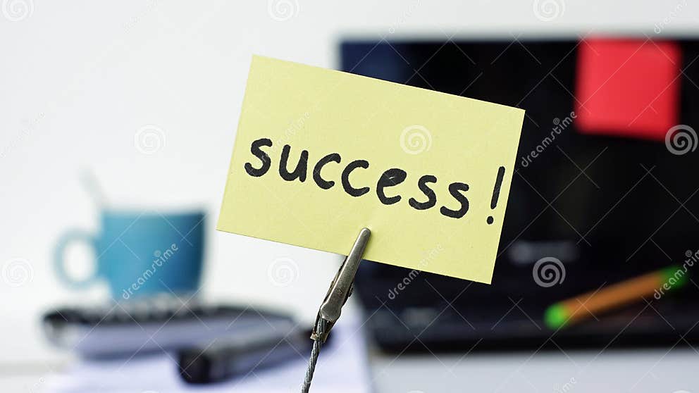 Success written memo stock photo. Image of paper, notepaper - 35362896