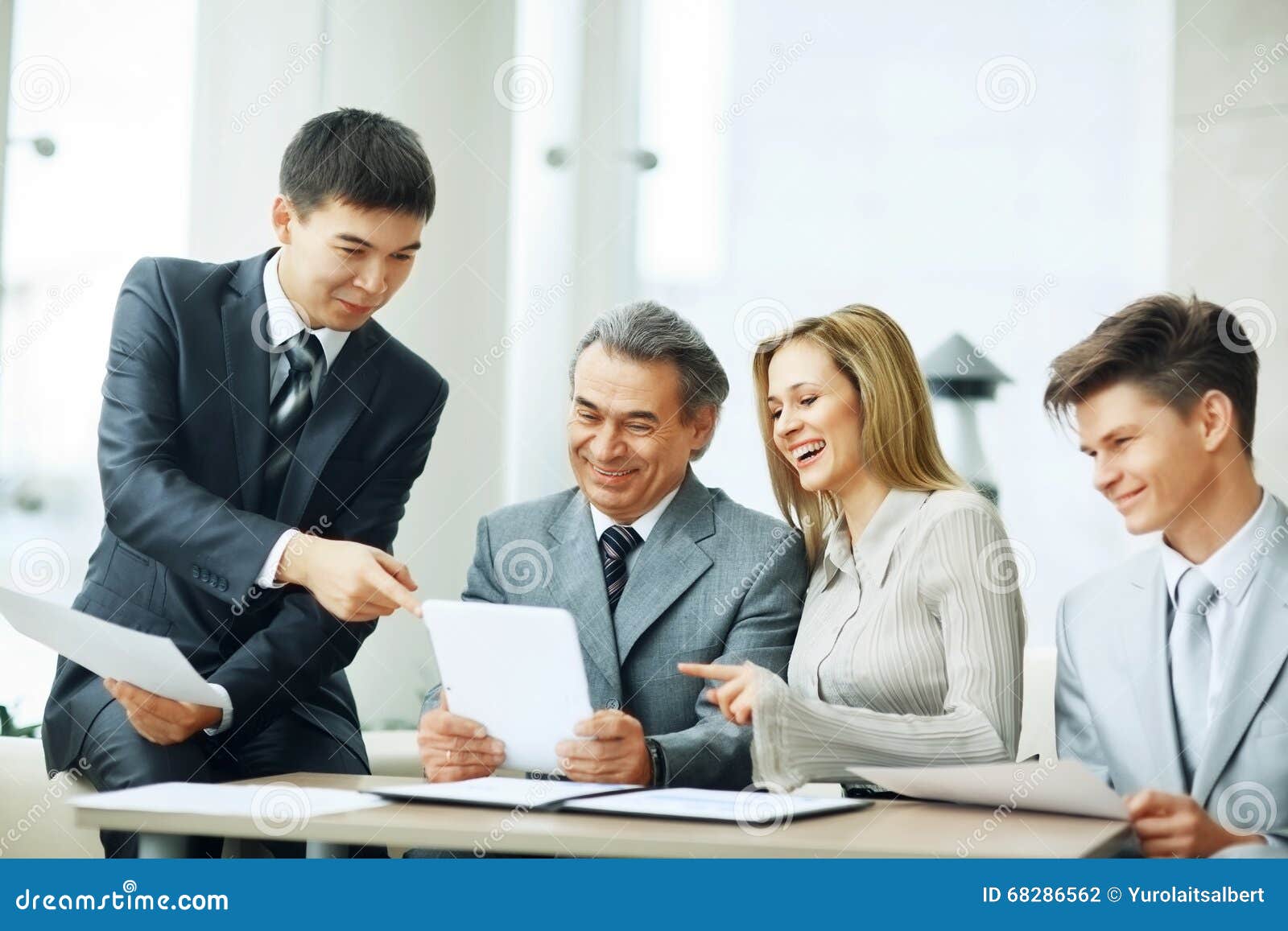 Successful Business Team Discussing the Plan Stock Photo - Image of ...