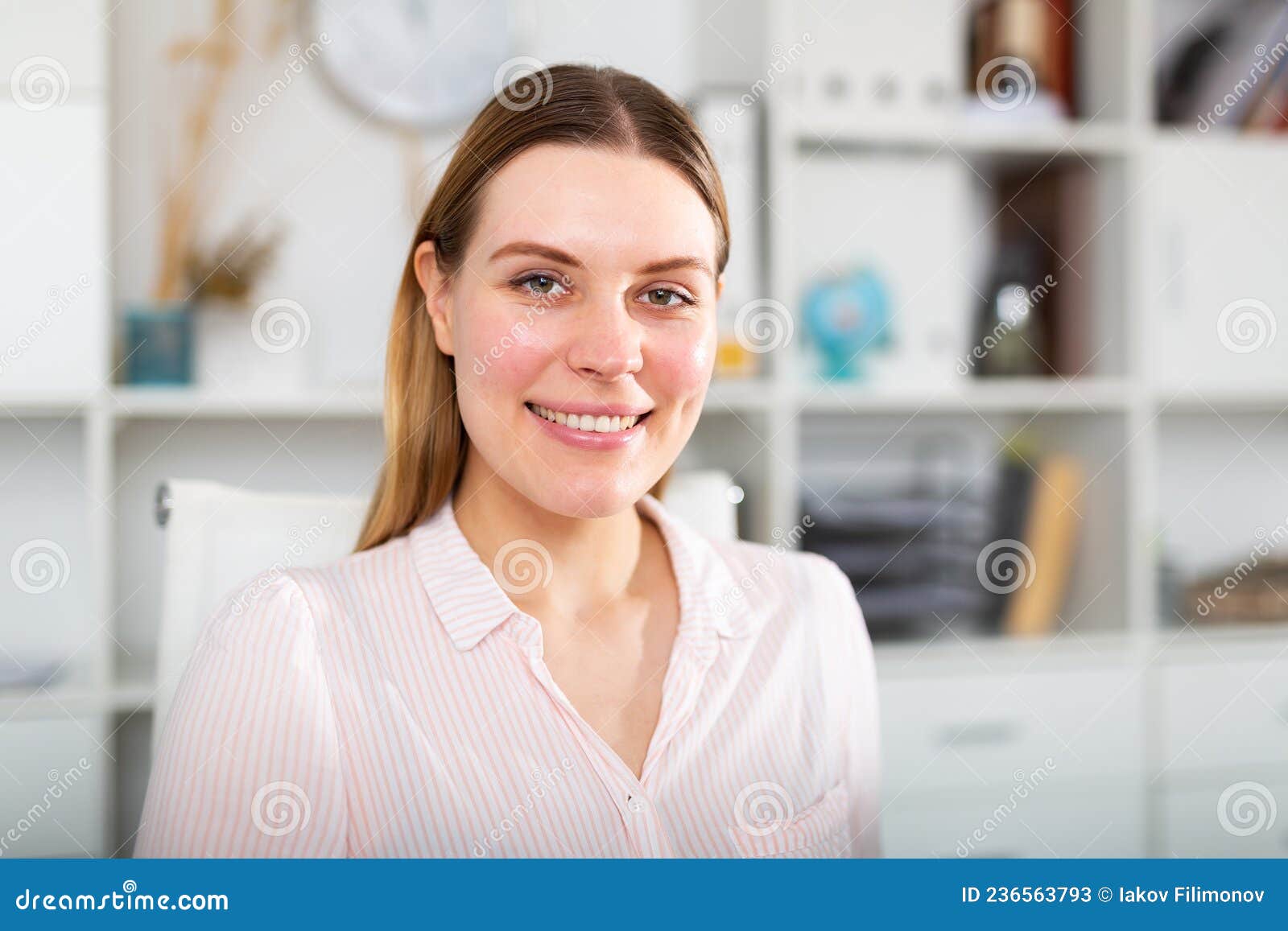 Closeup Woman 27s Writing Stock Photos - Free & Royalty-Free Stock ...